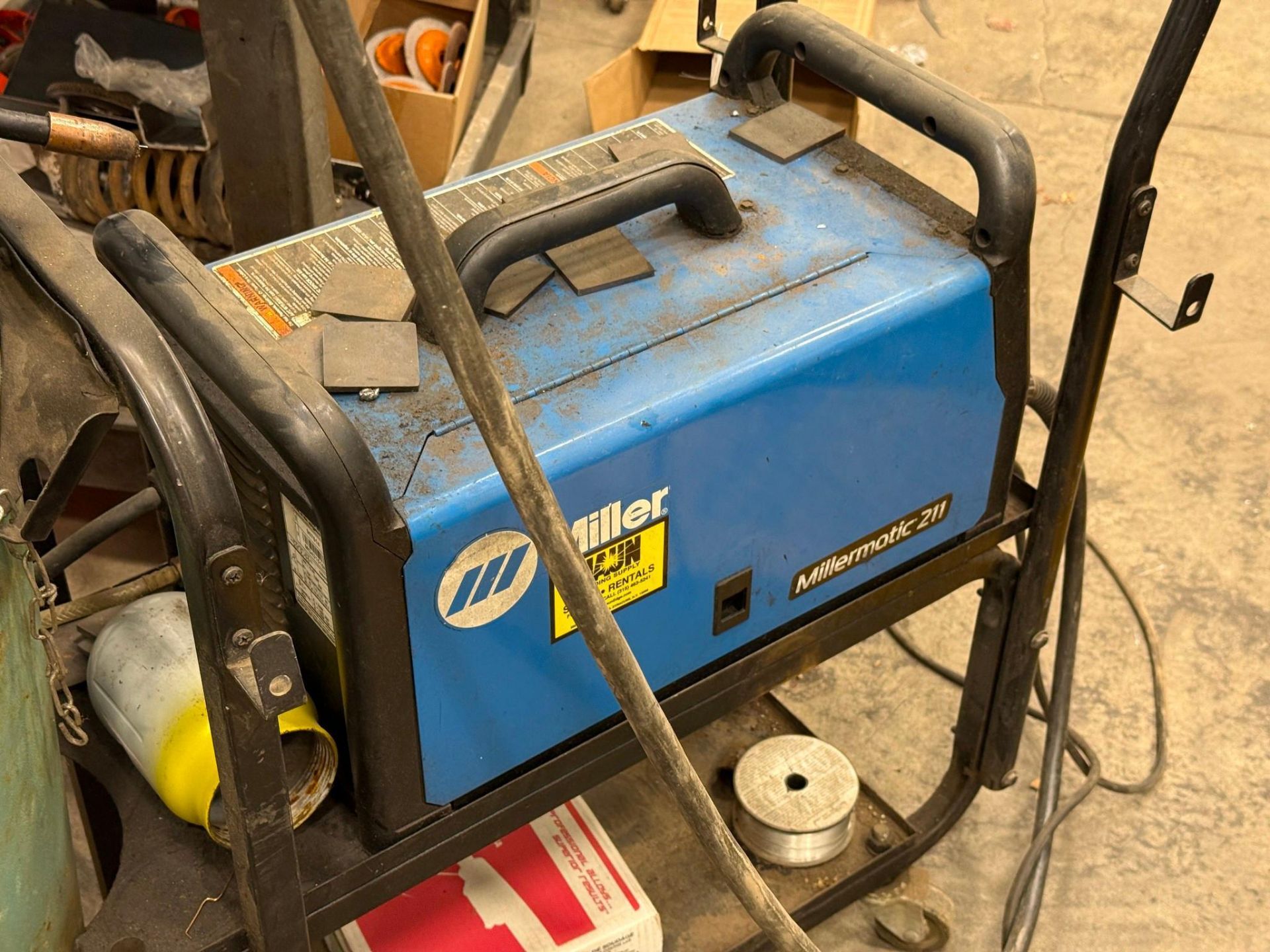 2018 MILLER MILLERMATIC 211 MIG WELDER ON CART W/ACCESSORIES SN ...