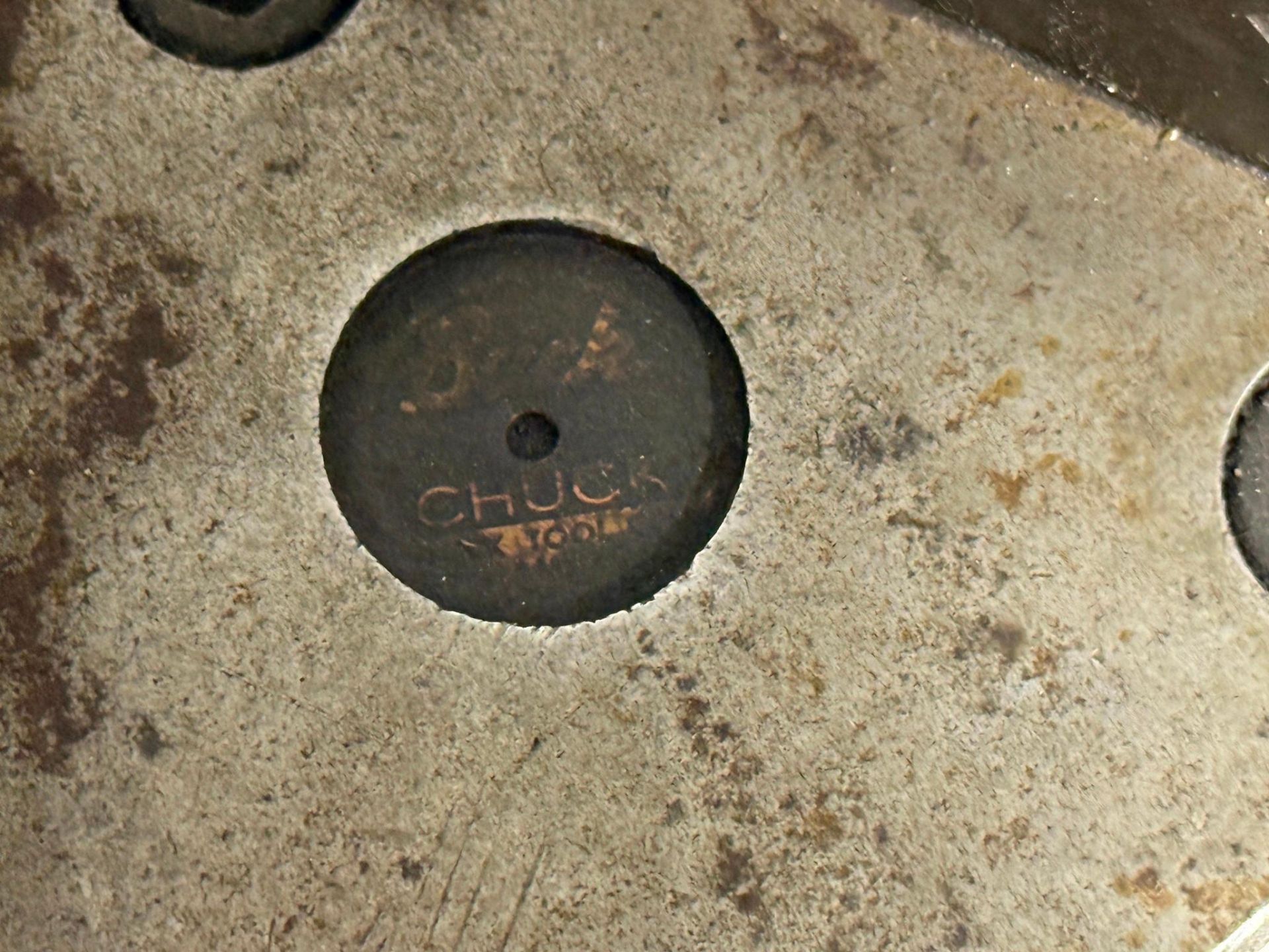 9" BUCK CHUCK, 6 JAW CHUCK