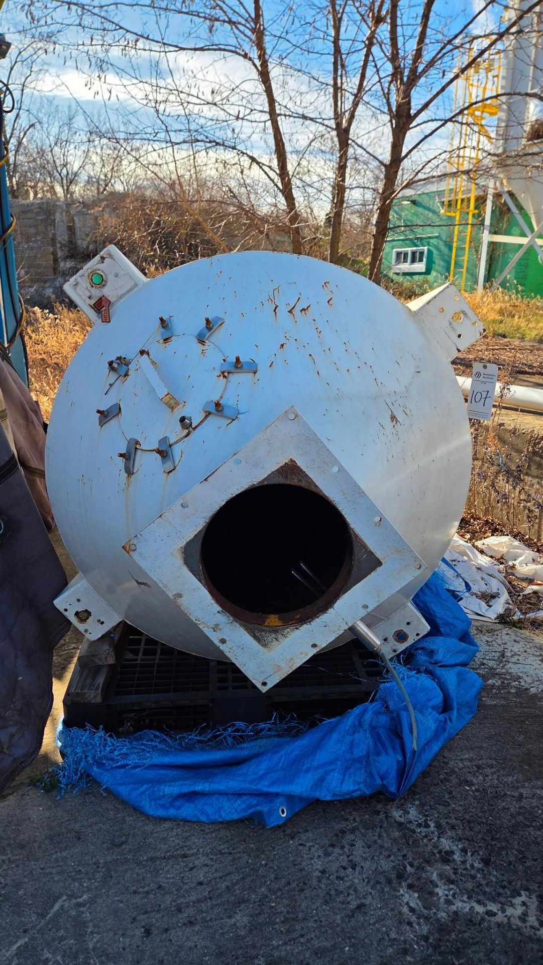 HORIZON SYSTEMS VERTICAL HOPPER TANK