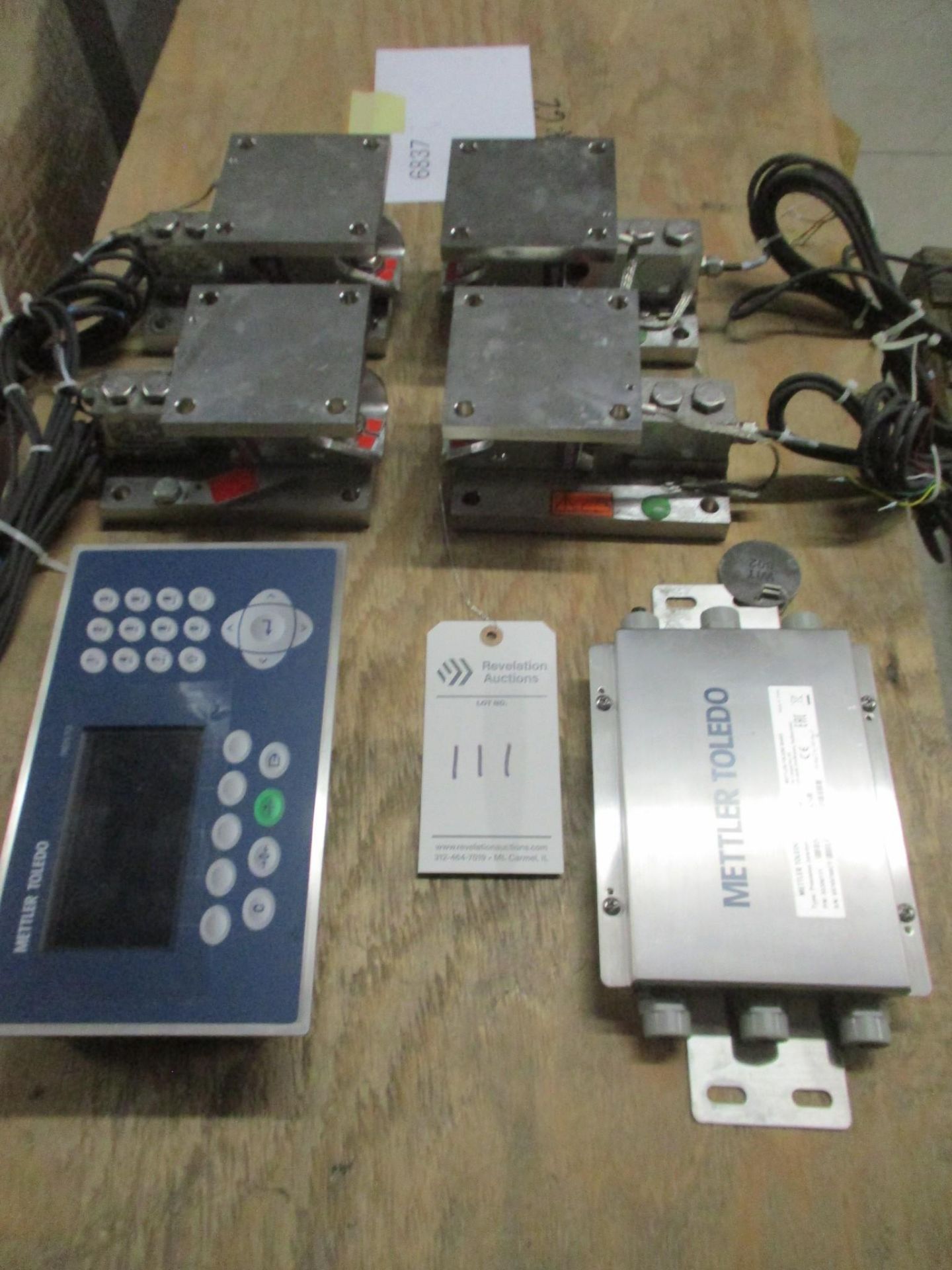 METTLER TOLEDO 30 116 176 WEIGHING TERMINAL,(4) METTLER TOLEDO LOAD ...