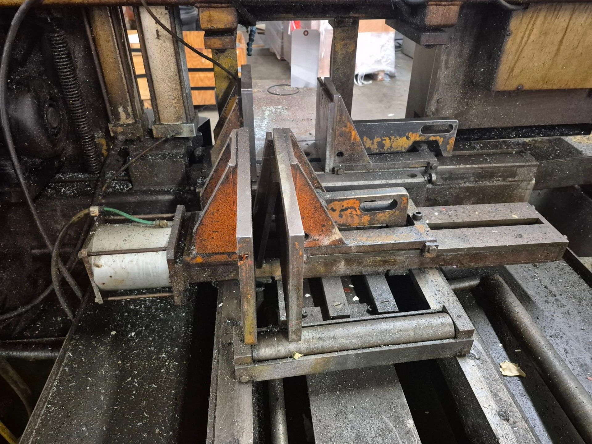 HEM H101A 12.75″ X 12.75″ AUTOMATIC HORIZONTAL BAND SAW SN: 411594 ...