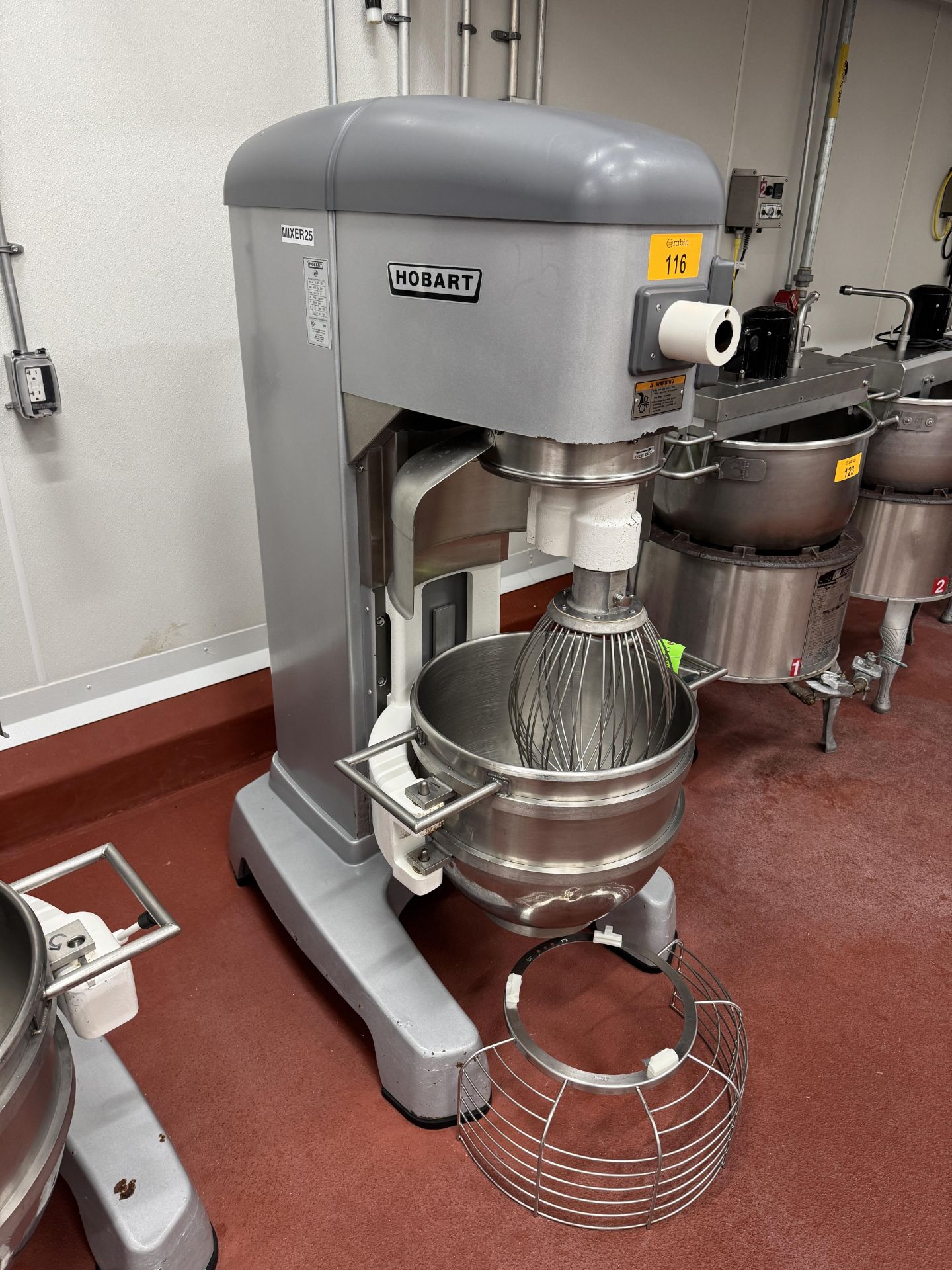 Hobart Planetary Mixer, model HL600, s/n 31-1476-269, 60-quart, with ...