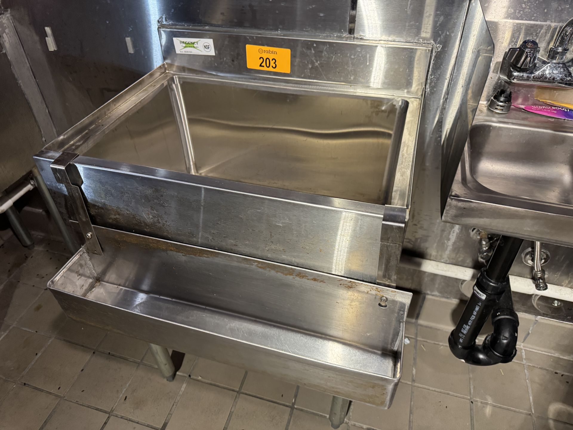 [LOT] of (3) Underbar Equipment, consisting of blender station w/ dump ...