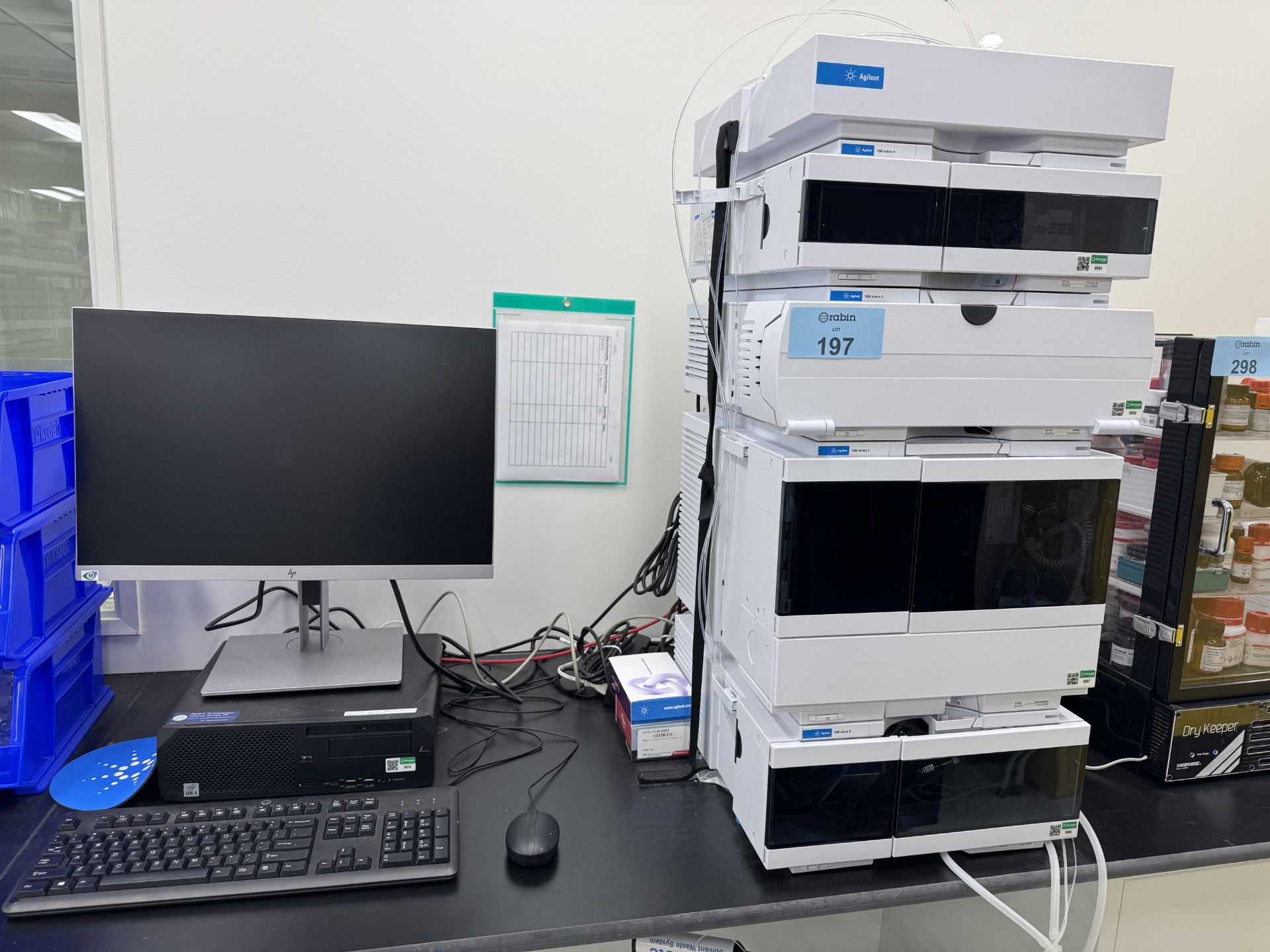 Agilent HPLC System, model 1260 Infinity II, w/ G7112B 1260 Bin Pump ...