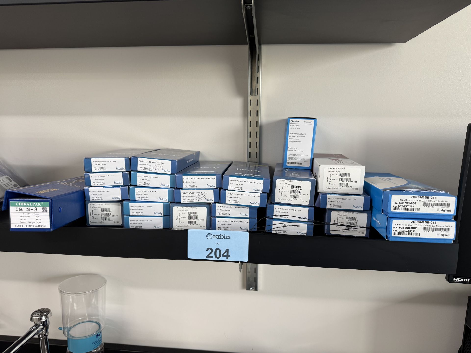 [LOT] of HPLC Columns, primarily Waters ACQUITY UPLC columns including ...