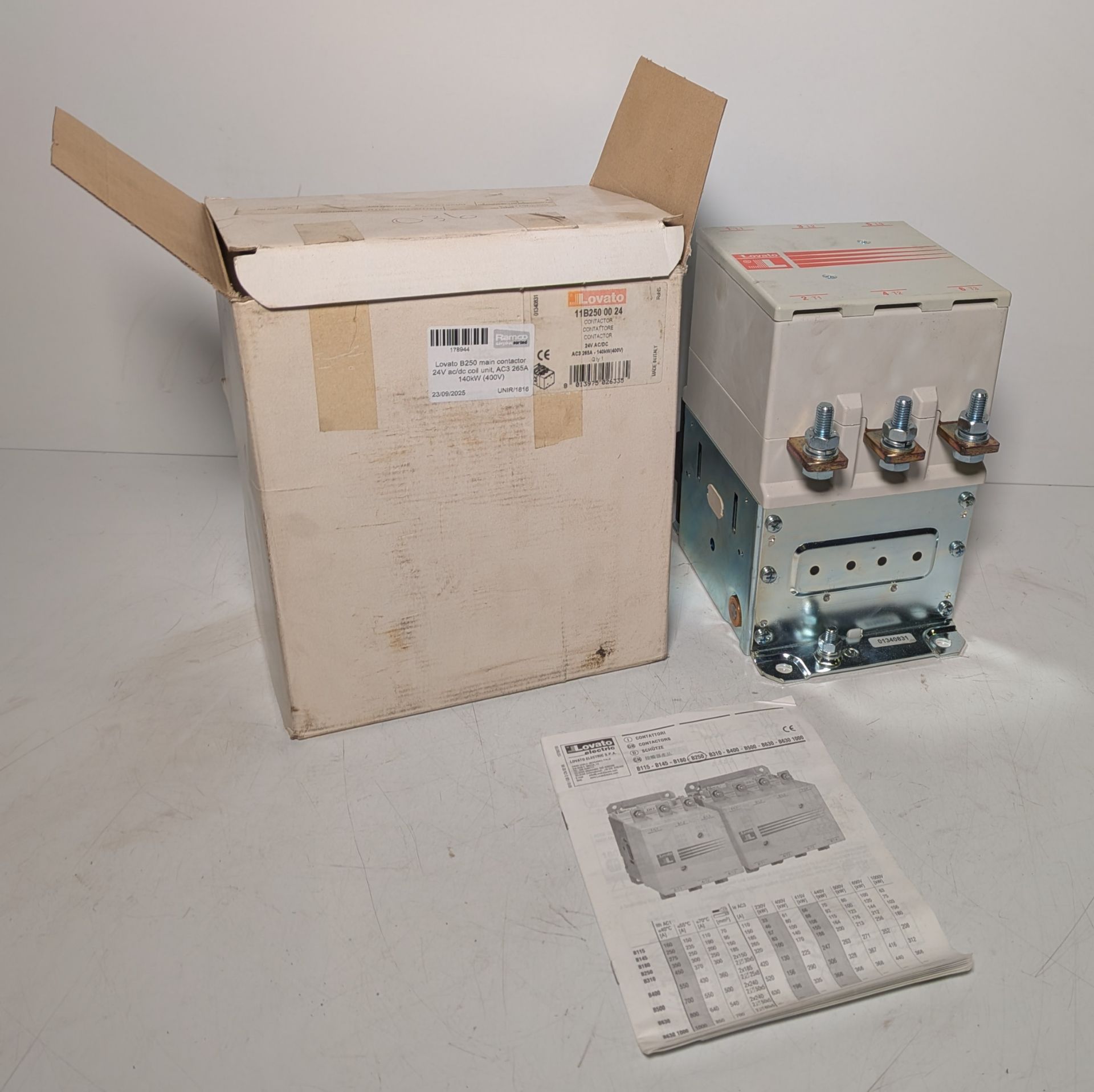 Lovato B250 main contactor 24V ac/dc coil unit, AC3 265A 140kW (400V)