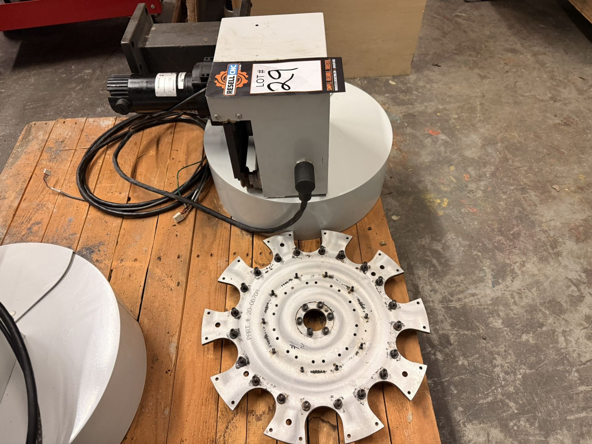 Haas 10-Station Tool Carousel with Cover Motor Model 011-336-2482 and ...