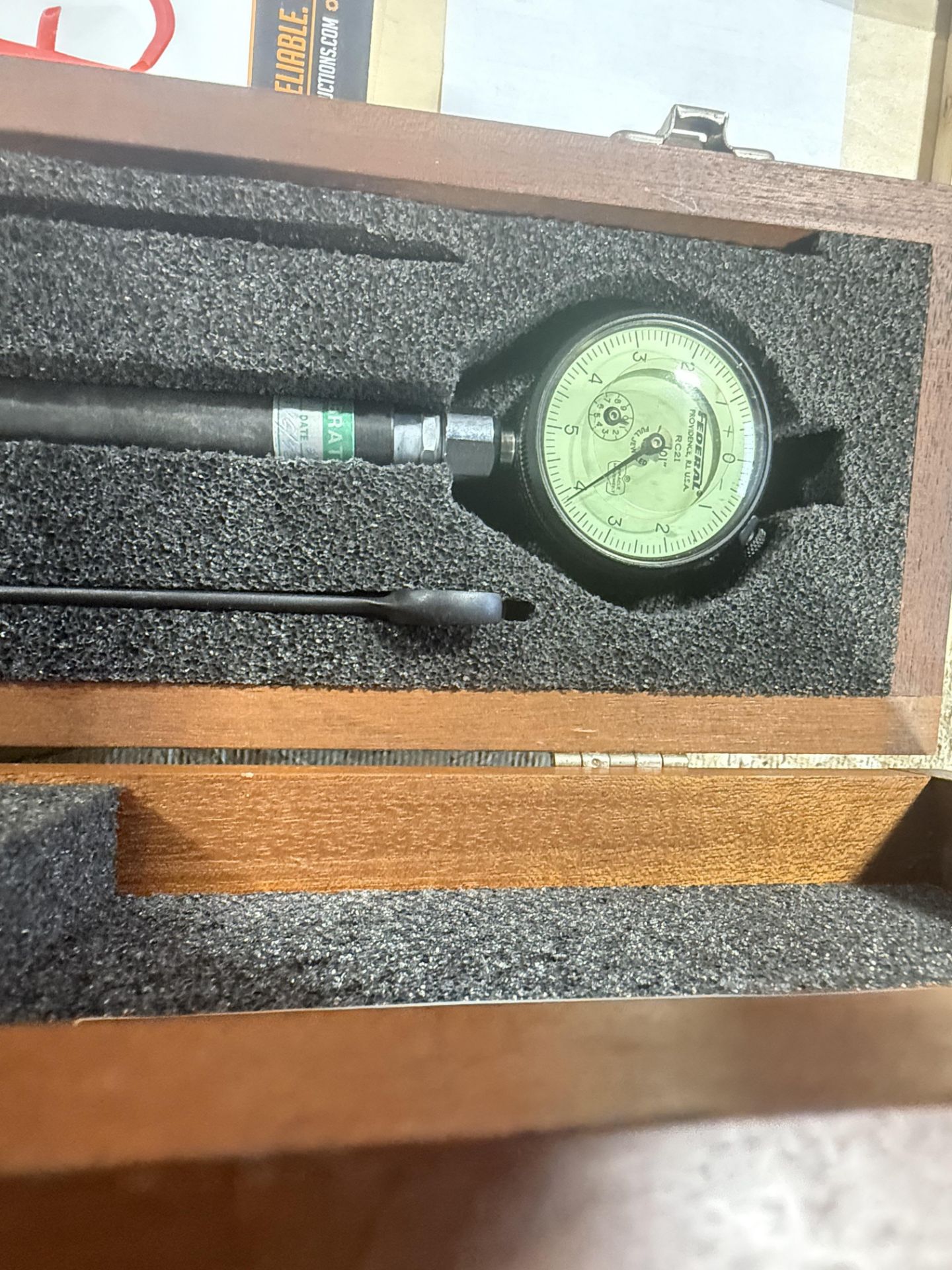 (3) Federal Bore Gages
