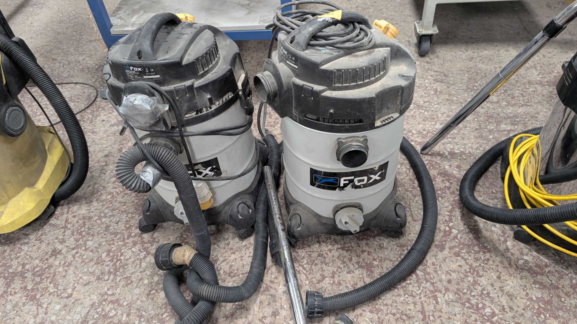 2 off FOX F50-800 Vacuum System. Please note, all lots in this lot iare ...