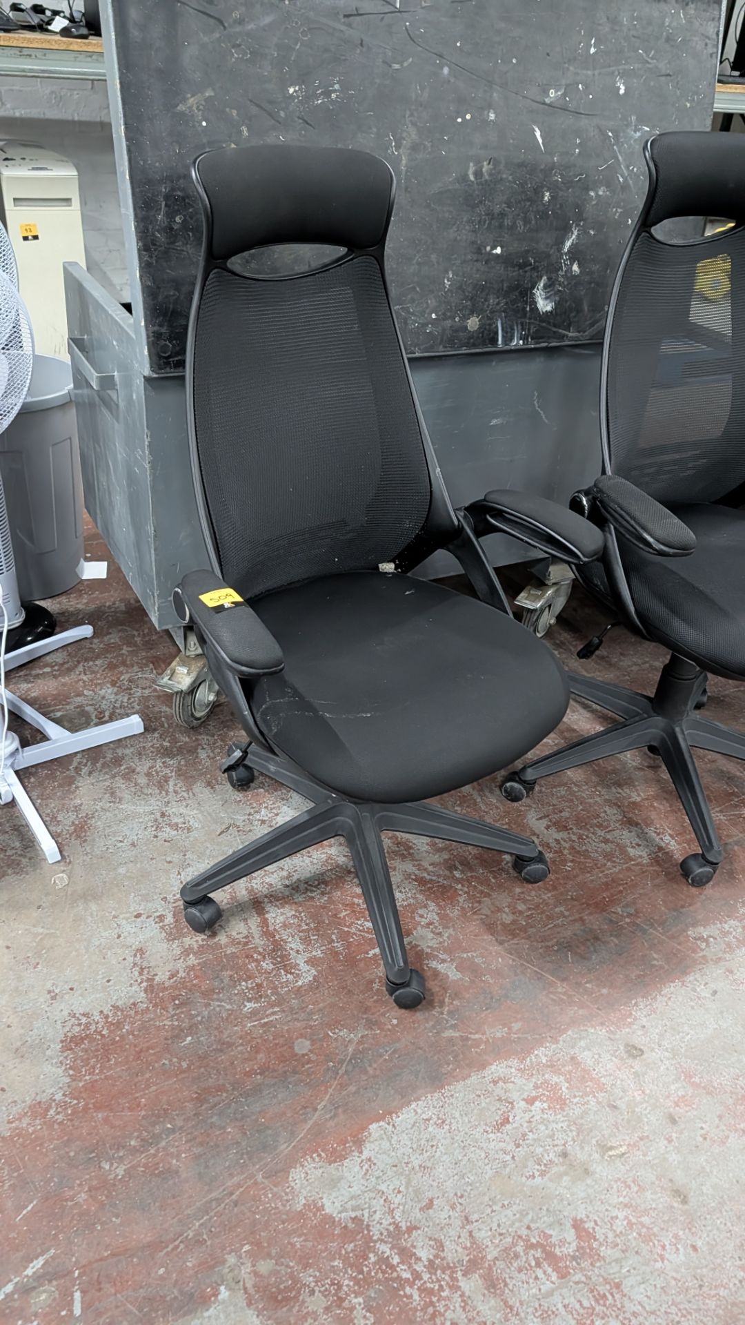 7 off Matching High-Back Black Mesh Exec. Chairs. Please note, this lot ...