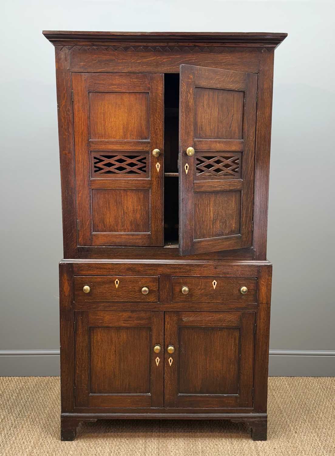 GEORGE III WELSH OAK BREAD & CHEESE CUPBOARD (CWPWRDD BARA CAWS) upper ...
