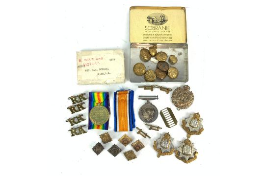A pair of WWI medals awarded to Private G.M. Duncan, includes the 1914 ...