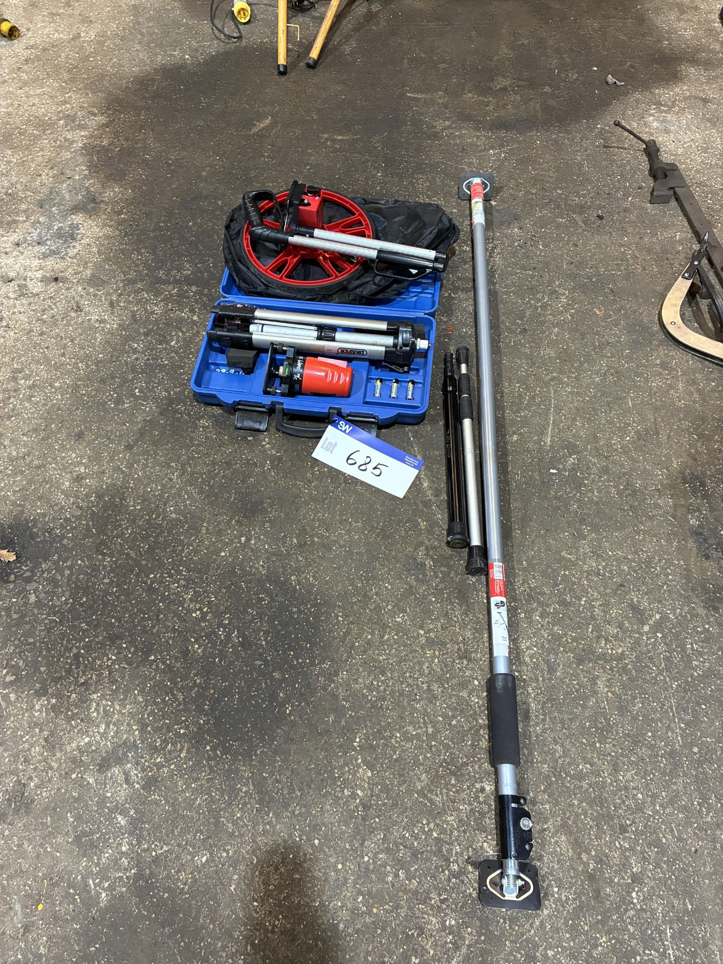 Draper LLK3 Laser Level, Measuring Wheel etc. (power tool area) Please ...