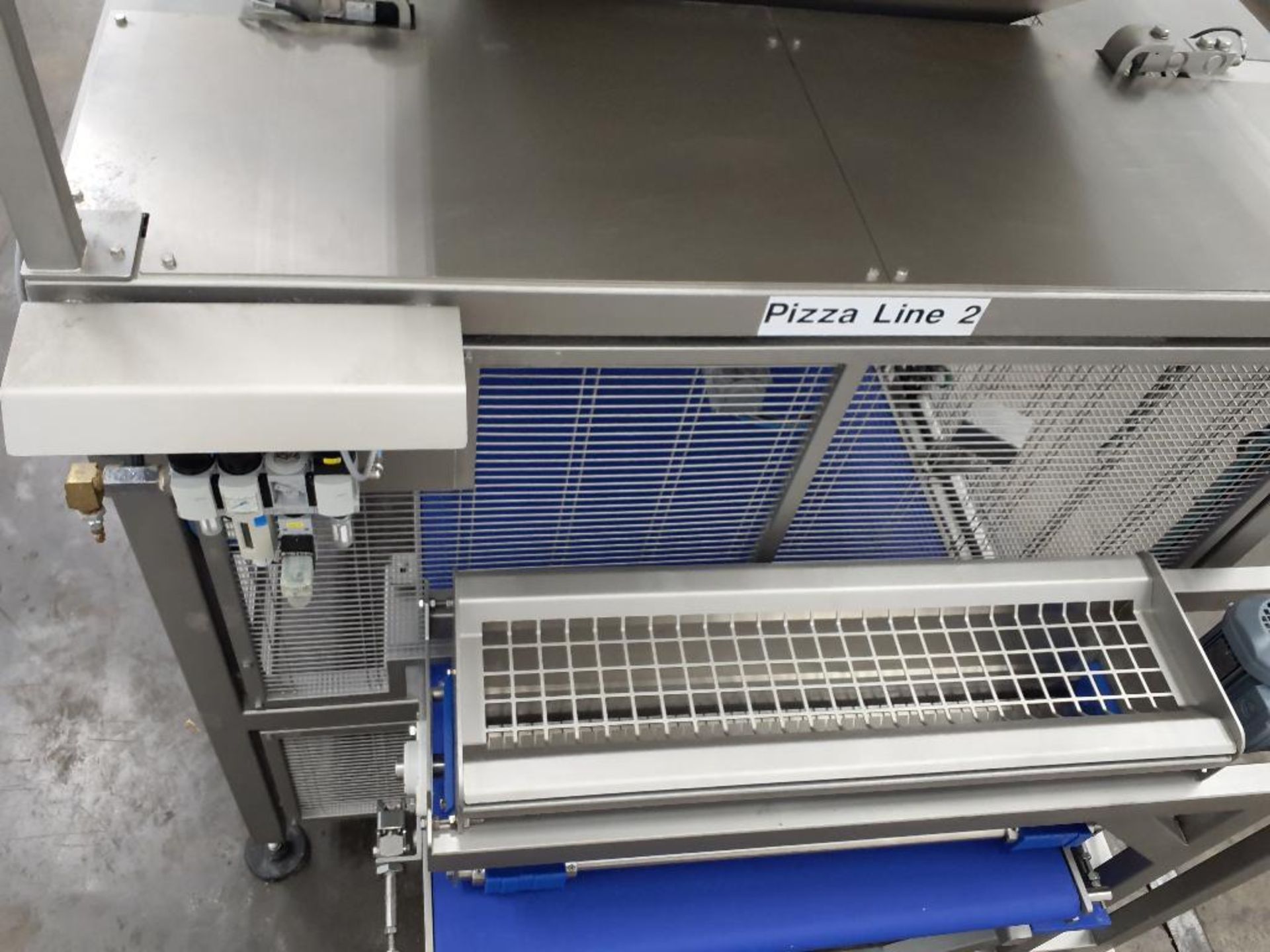 Used Minipan Pizza Production Line with: Dough hopper infeed height: 78 ...