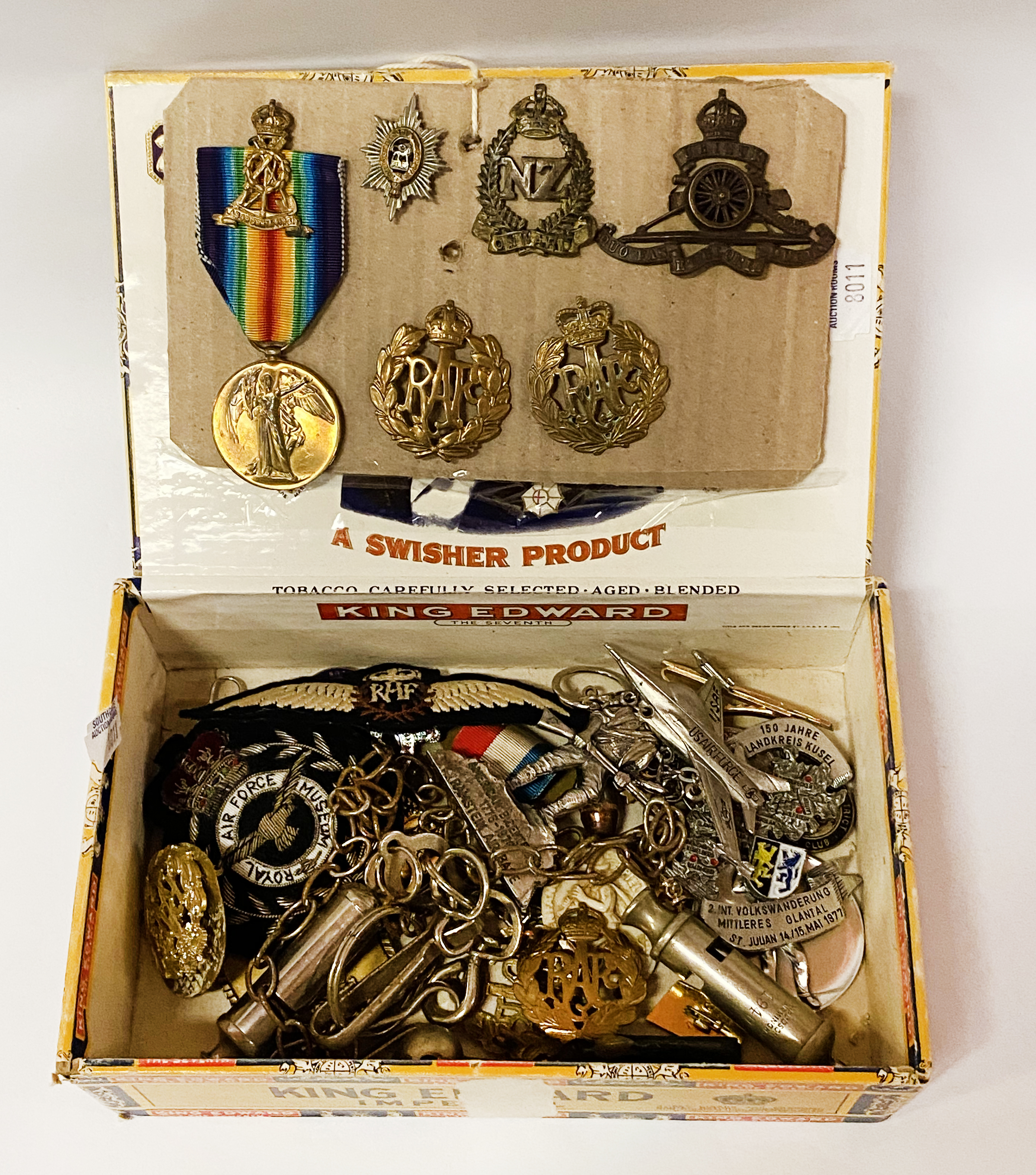 COLLECTION OF MILITARY BADGES, MEDALS & INTERESTING ITEMS
