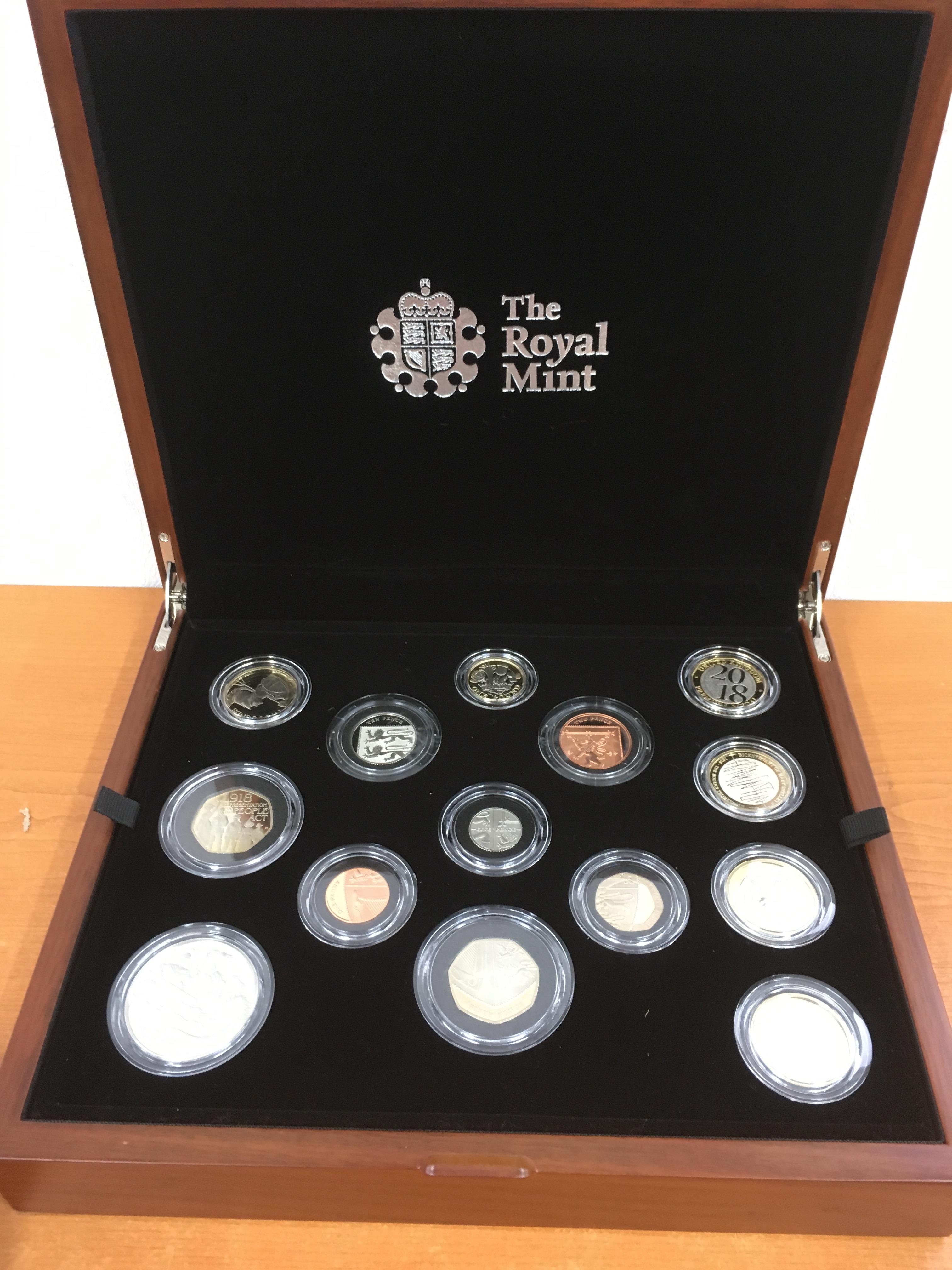 COINS: 2018 UK PREMIUM PROOF SET.