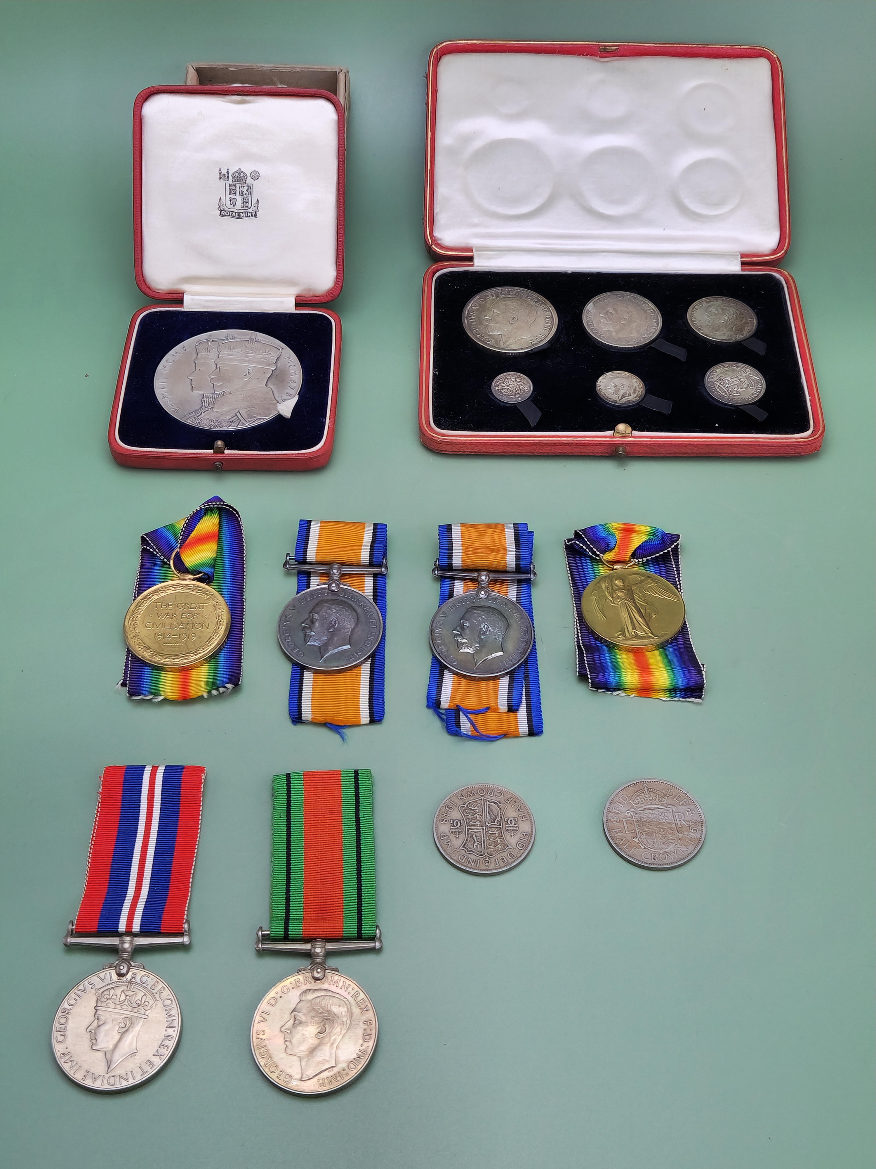 Six WW1 medals awarded to Arthur and Frederick Coulson, a cased set of ...