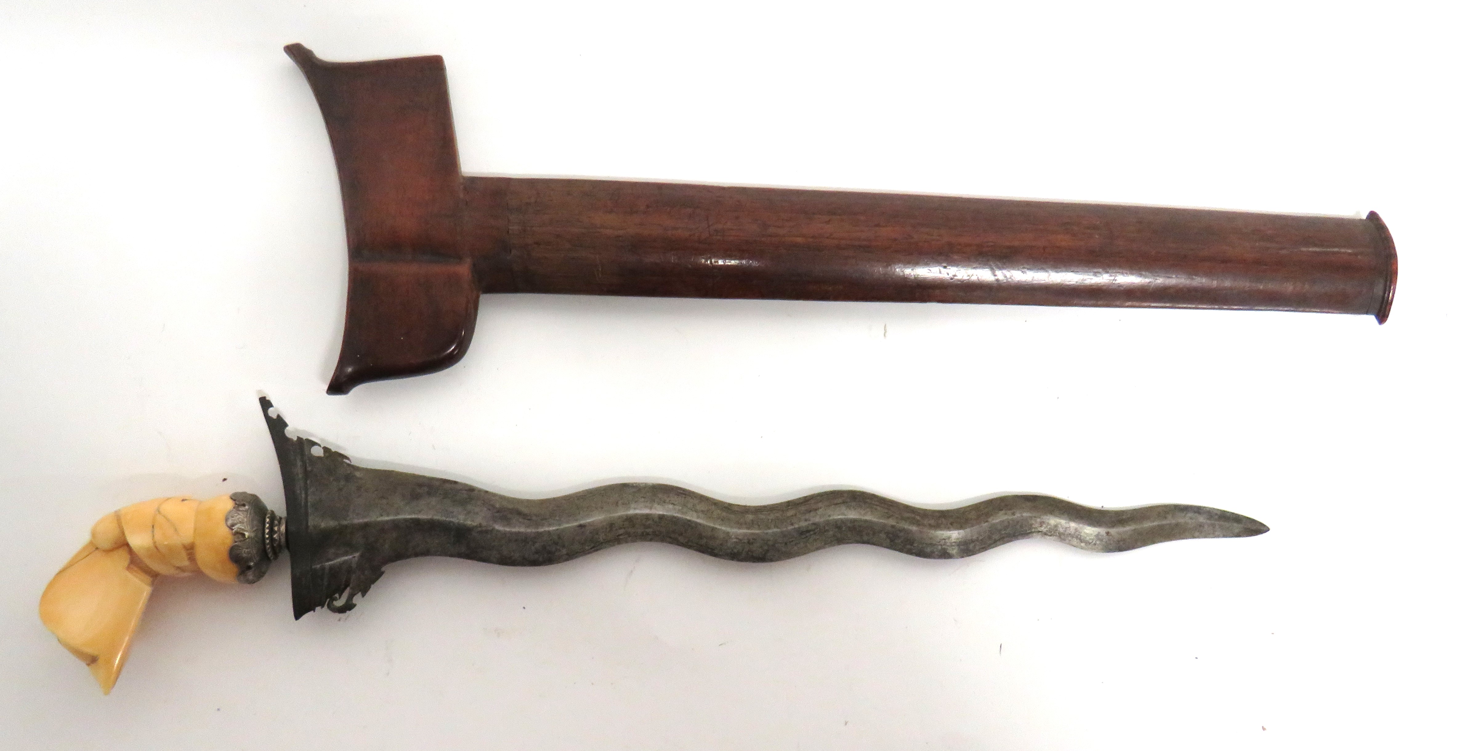 Good Quality 19th Century Kris 14 1/2 inch, double edged, wavy Damascus ...