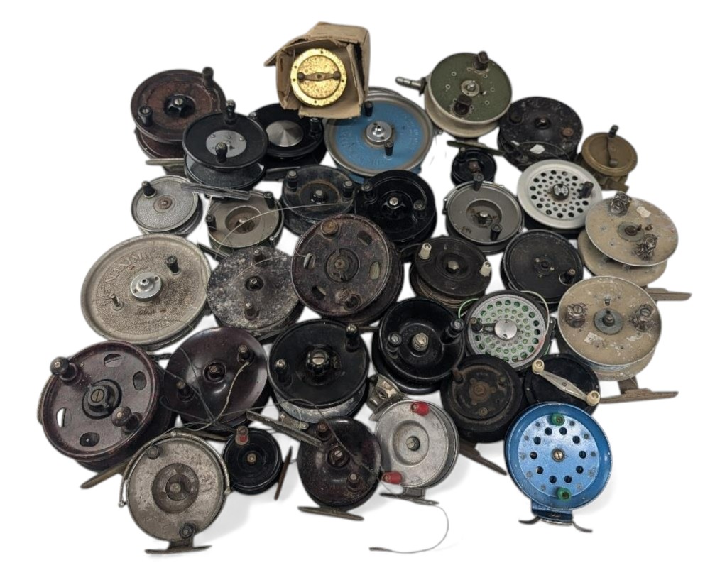 Large collection of vintage trotting and drum style reels, makers ...