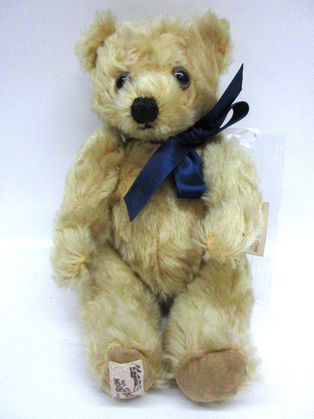 Two Limited Edition Teddy bears inc. Merrythought's 'Bon-Bon The ...