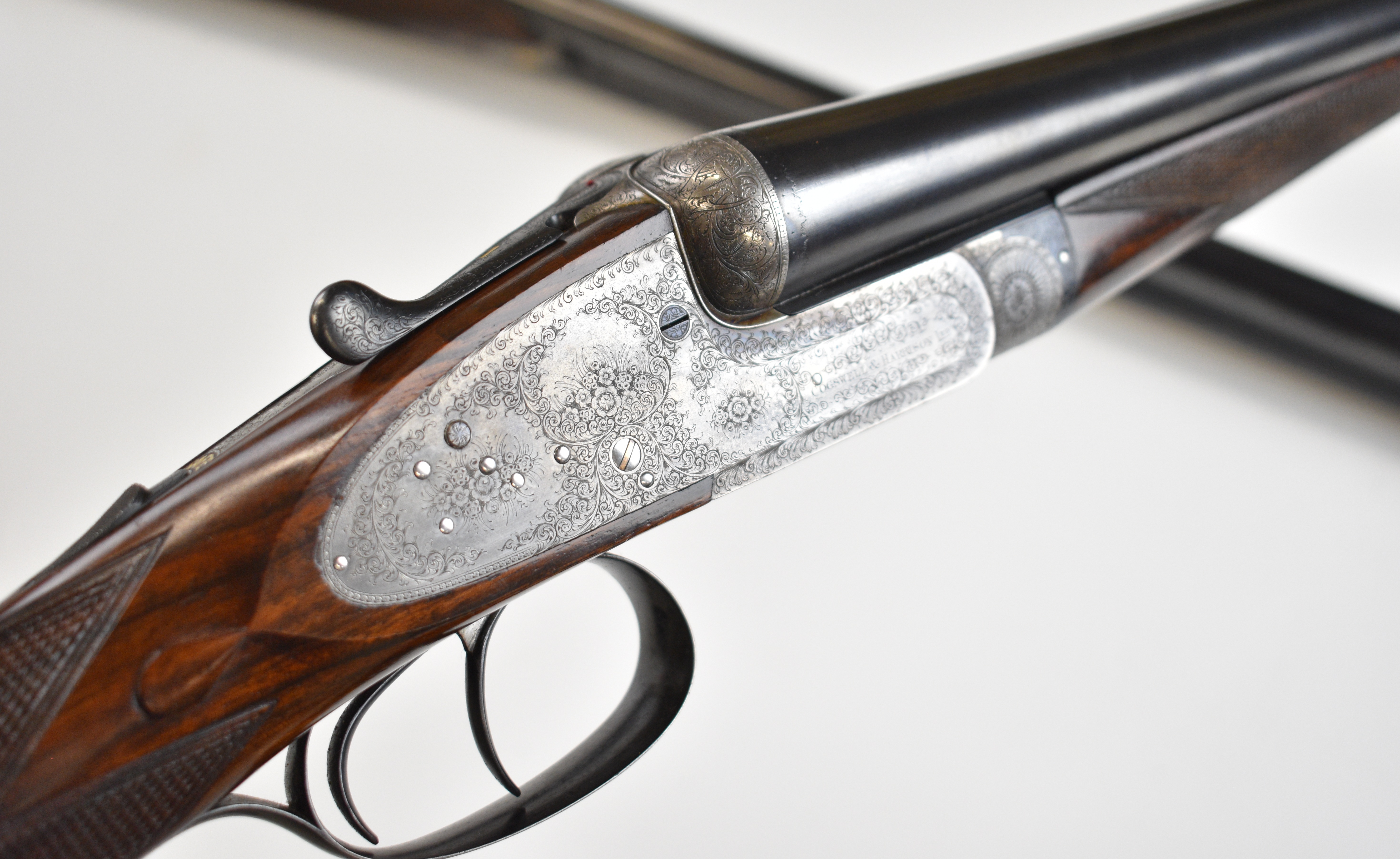 A pair of Cogswell & Harrison Extra Quality Victor 12 bore side by side ...