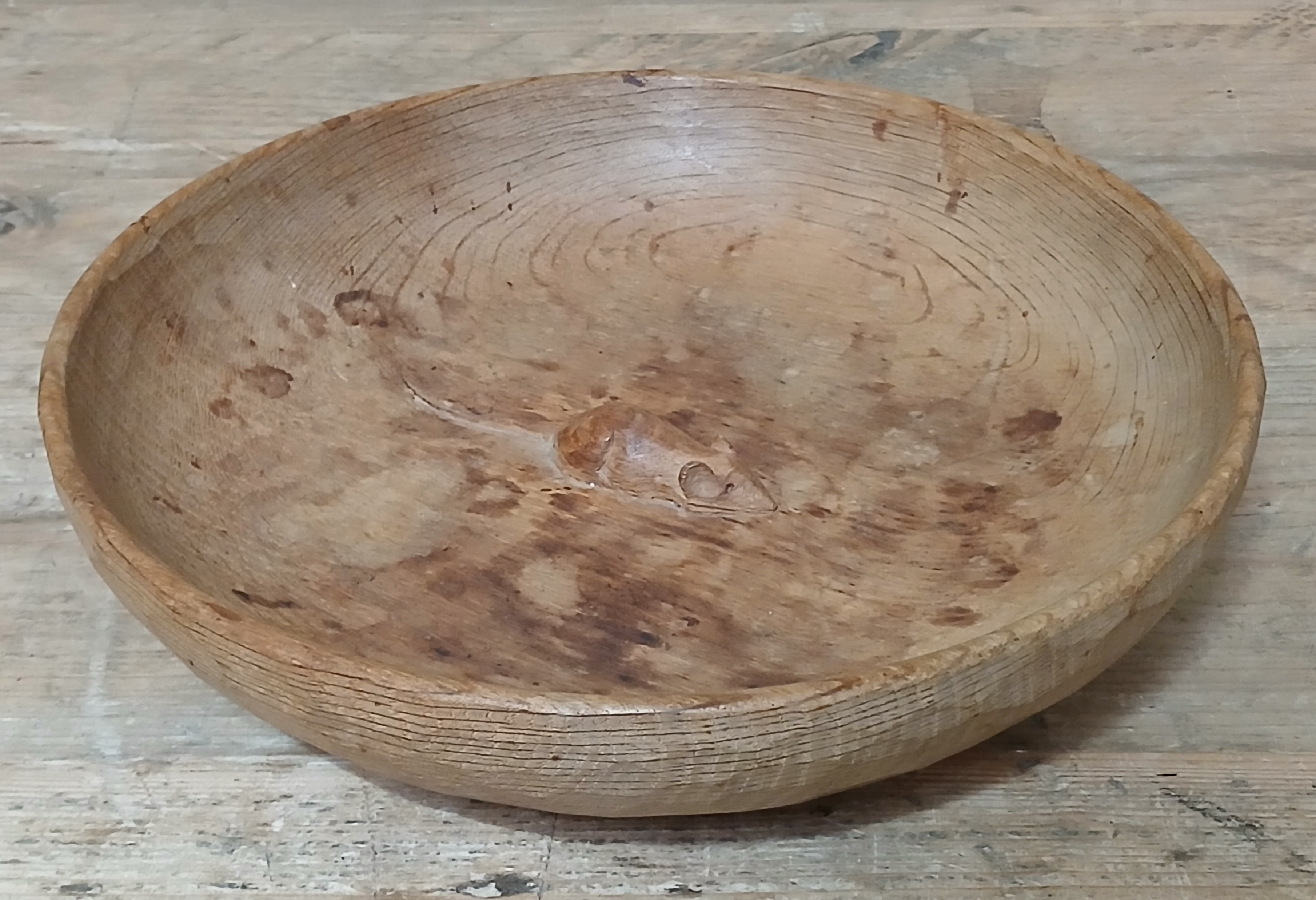 MOUSEMAN, a Robert "Mouseman" Thompson of Kilburn azed English oak bowl ...