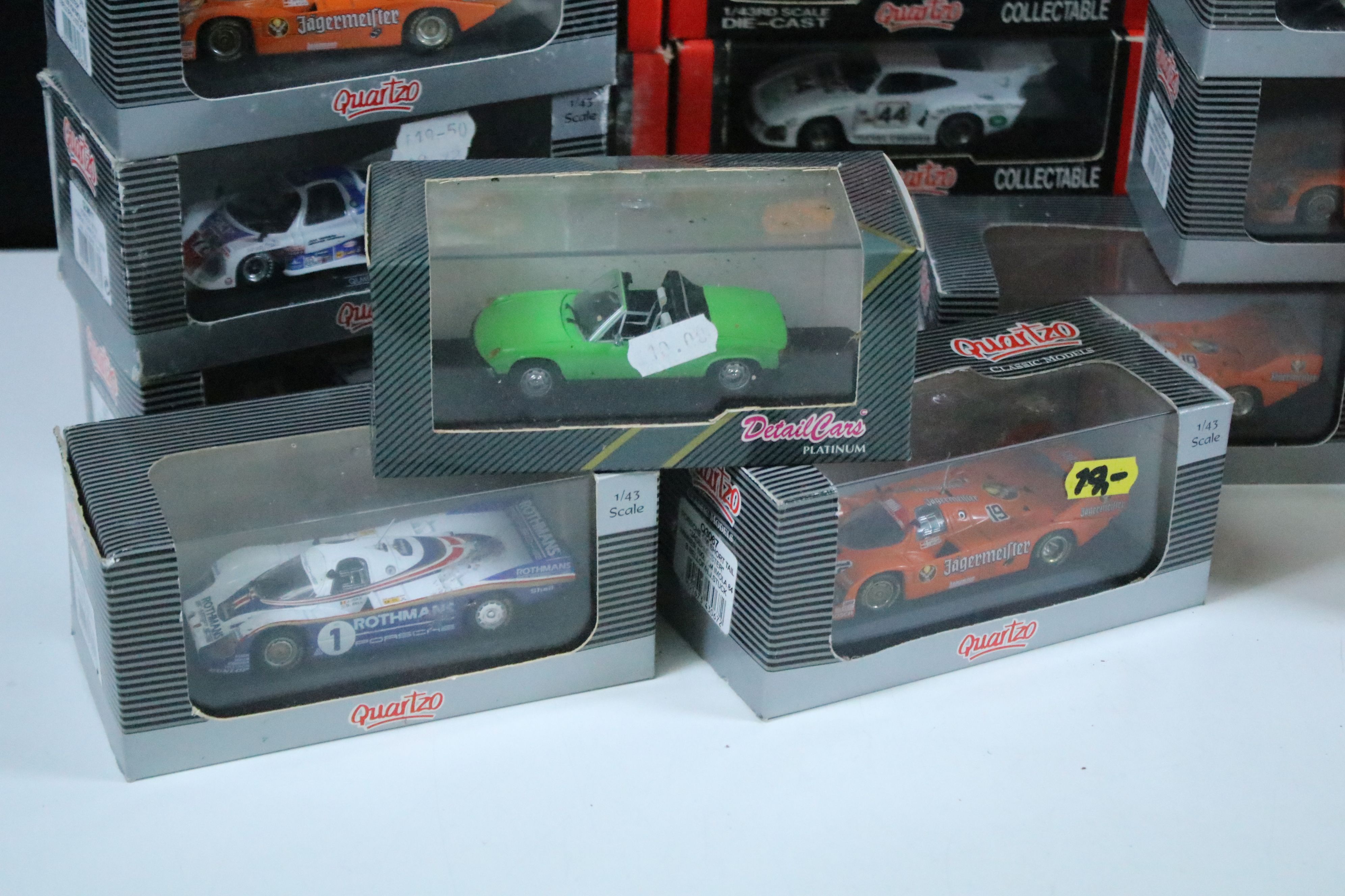39 Boxed / cased diecast models to include Quartzo, Deetail Cars and ...