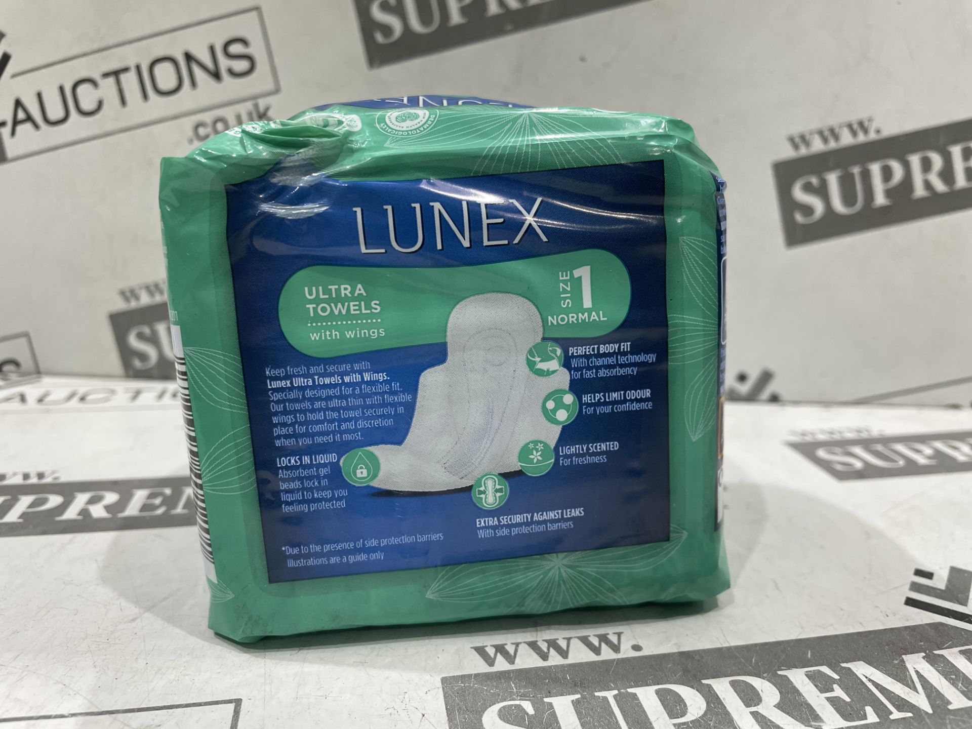 TRADE LOT 324 X PACKS OF 14 LUNEX ULTRA TOWELS SIZE 1 (LOC: 17.13-AA2314)