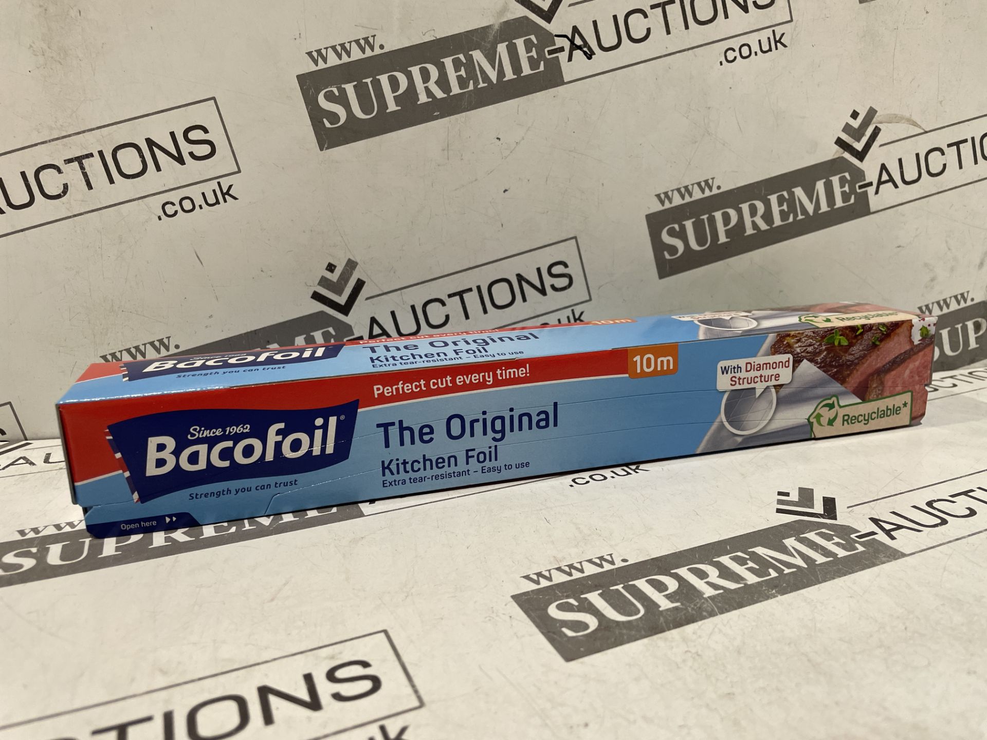 87 X BRAND NEW 10M ROLLS OF BACOFOIL THE ORIGINAL KITCHEN FOIL (LOC: 25 ...