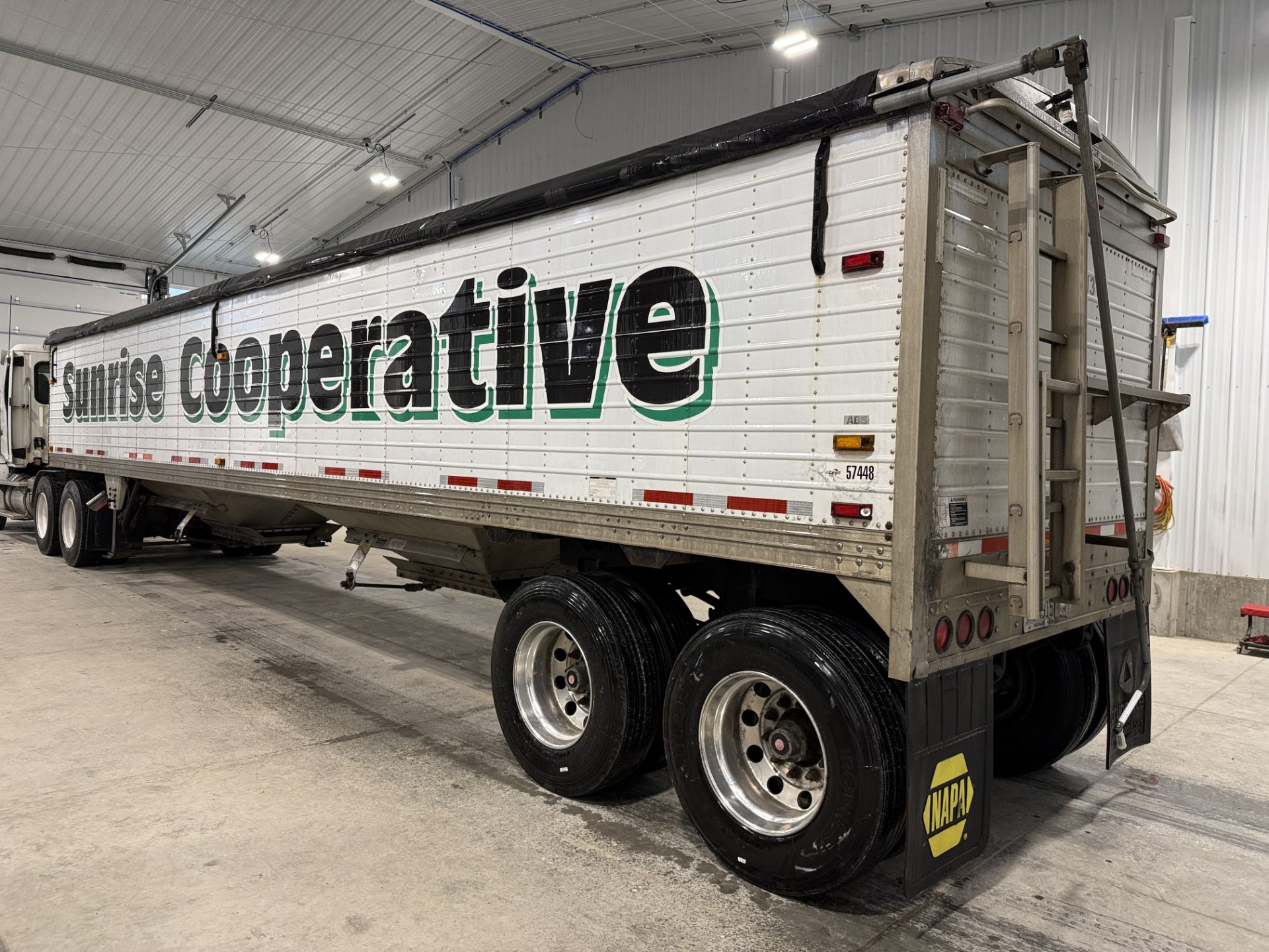 2009 40’ Timpte Super Hopper trailer, spring ride, ag hoppers, roll ...