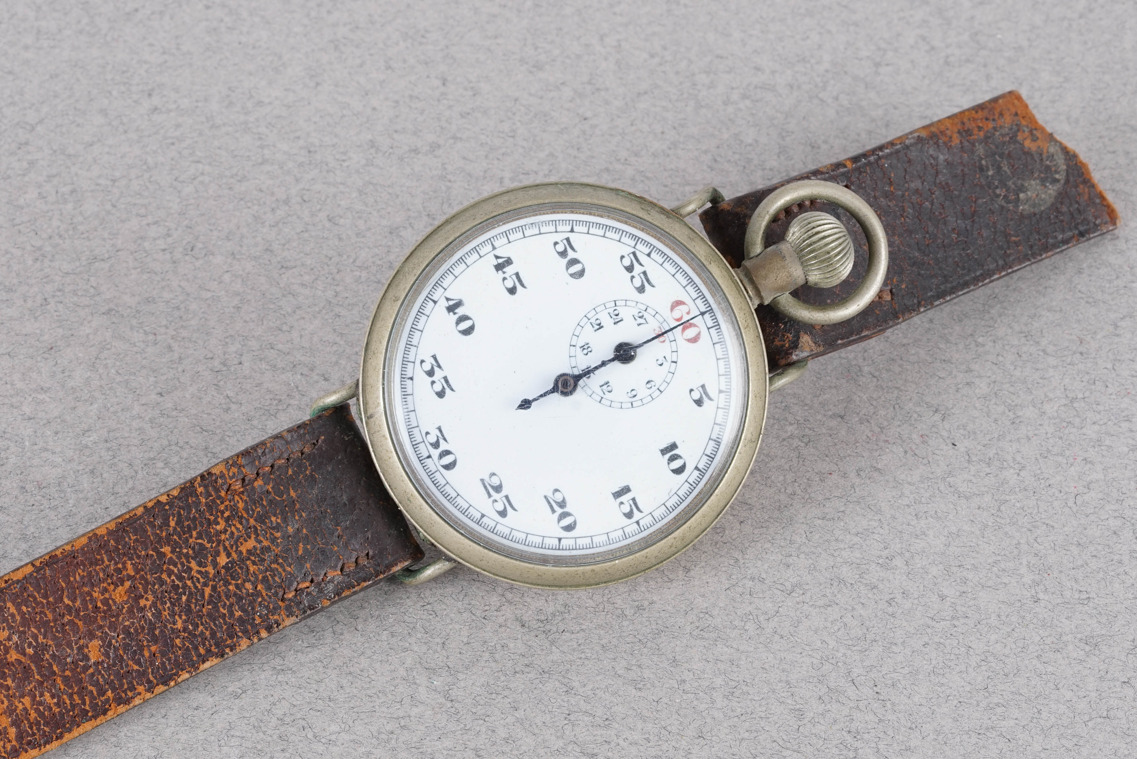 LEMANIA WRIST TIMER WW2 RAF ISSUE, this watch is fitted with a circular ...