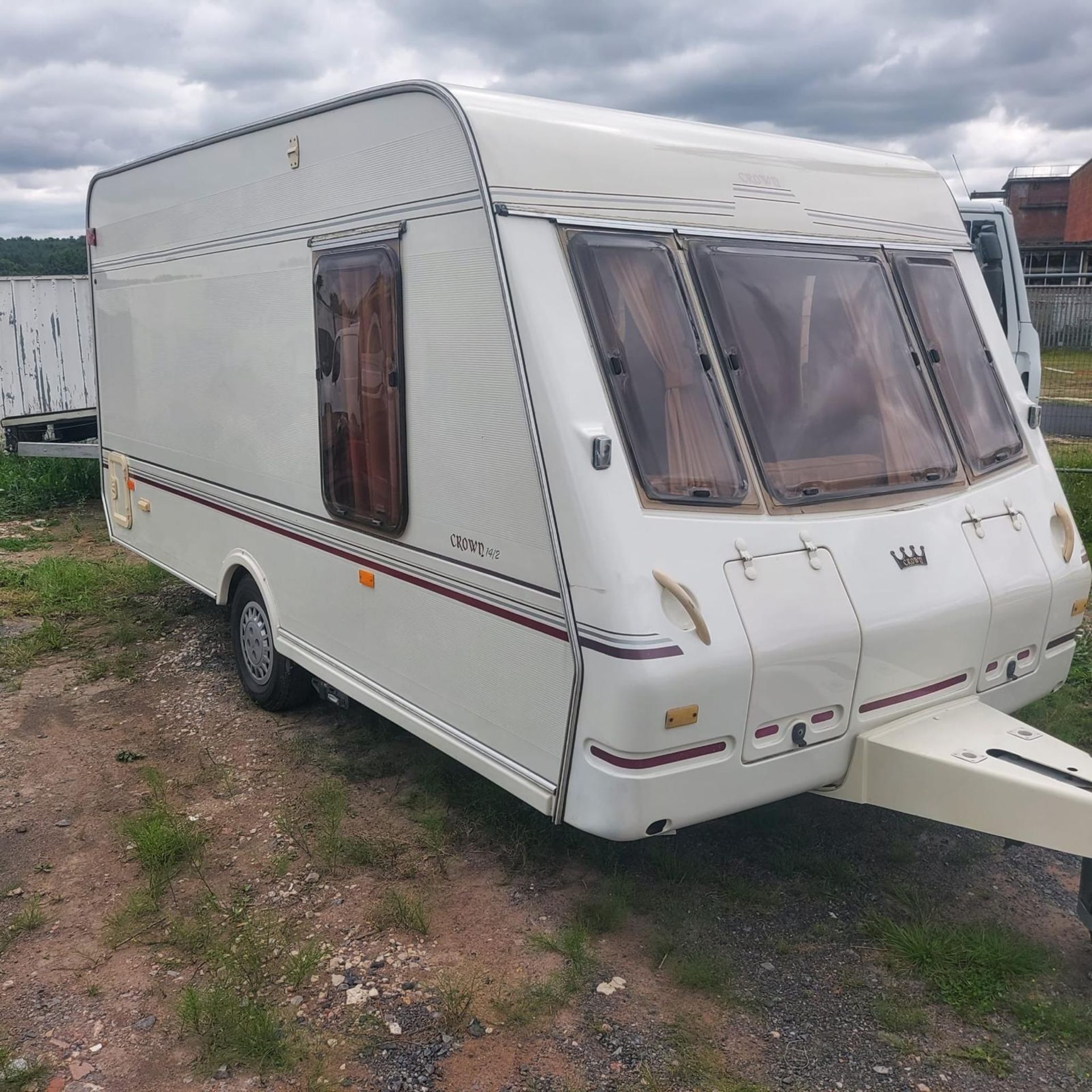 VC00068 Information from the seller: Elddis Crown 2 Berth Caravan Water ...