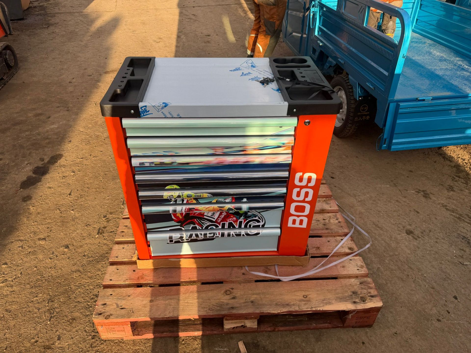 VC00050 Information from the seller: NEW/UNUSED BOSS 258PCS SEVEN DRAW ...