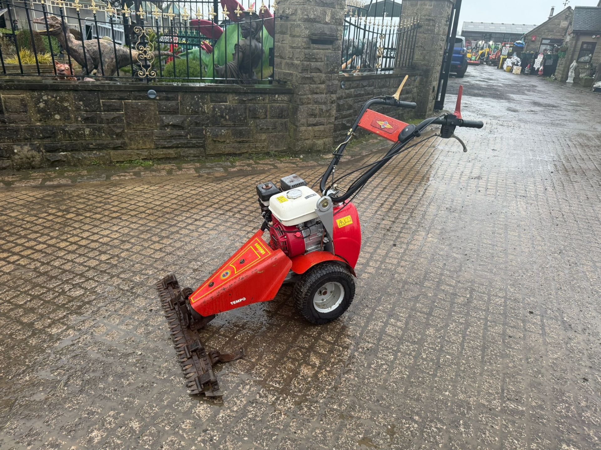 VC00070 Information from the seller: HONDA TEMPO SYNTHE SICKLE BAR ...