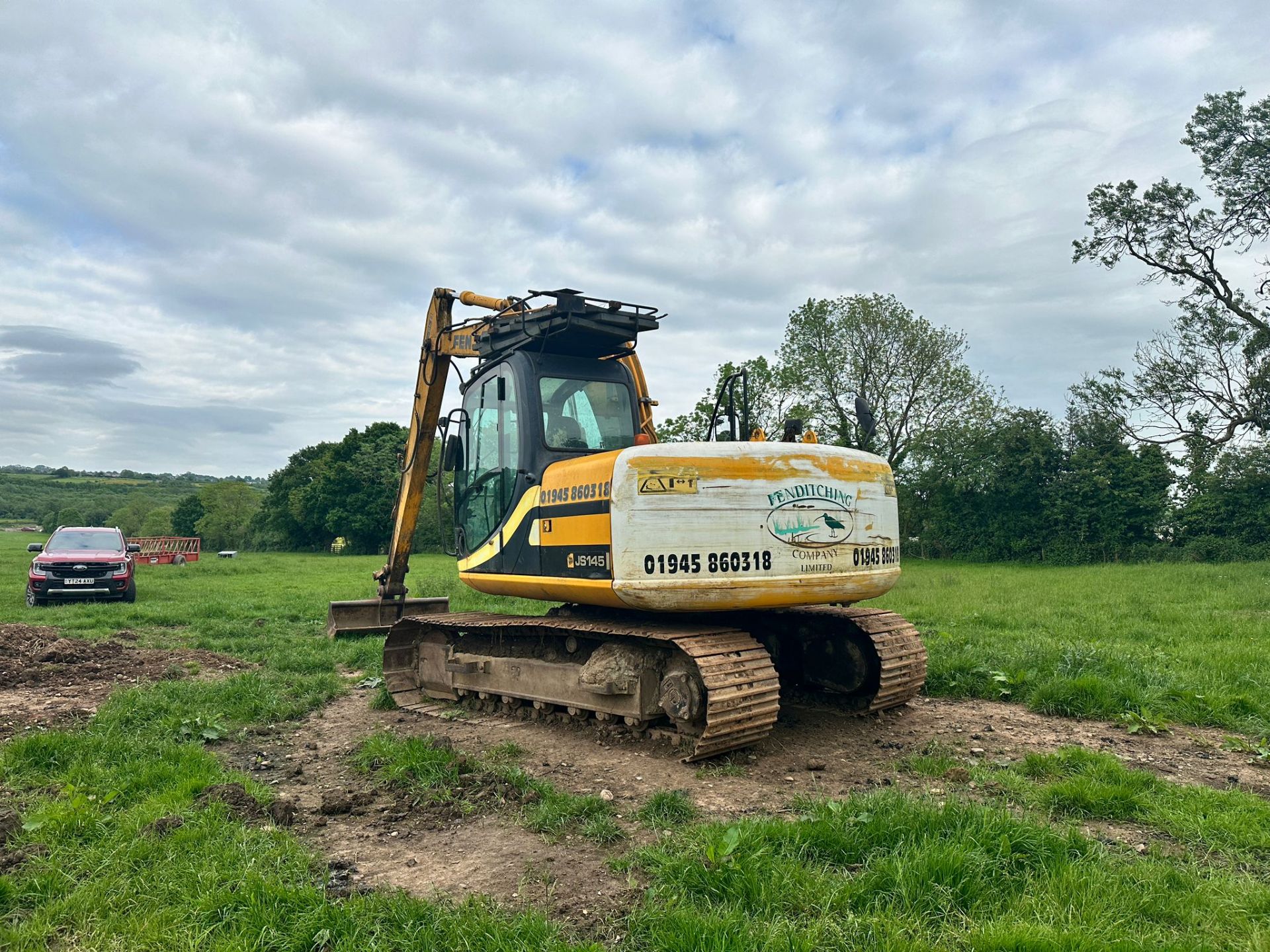 VC00050 Information from the seller: 2007 JCB JS145 LONG REACH ...
