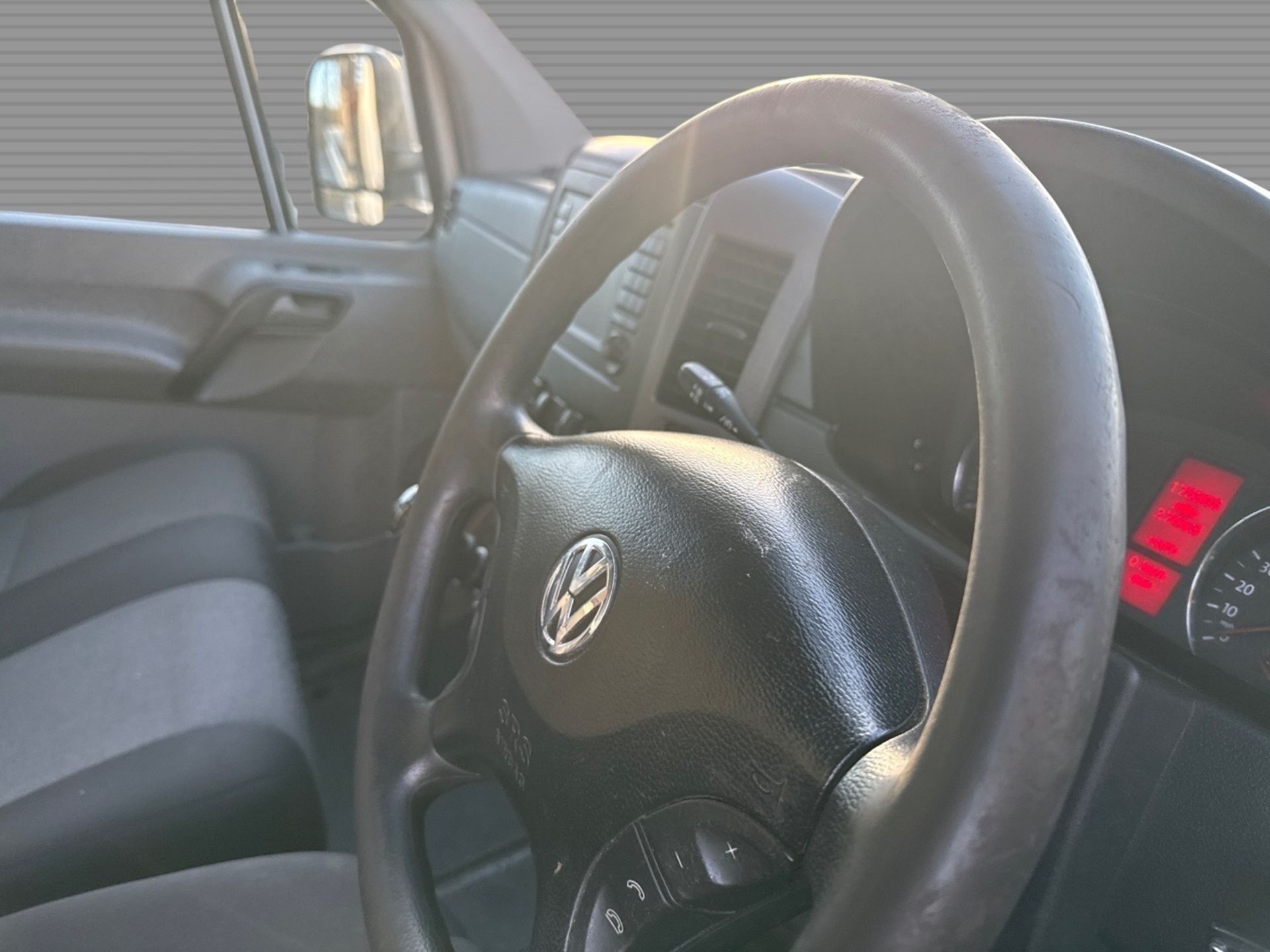 2016 VOLKSWAGEN CRAFTER 35 LWB DROPSIDE TDI ON SALE RESERVE MET Date of ...