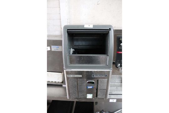 +VAT 40cm Scotsman EC46 Easy-Fit bench top ice machine