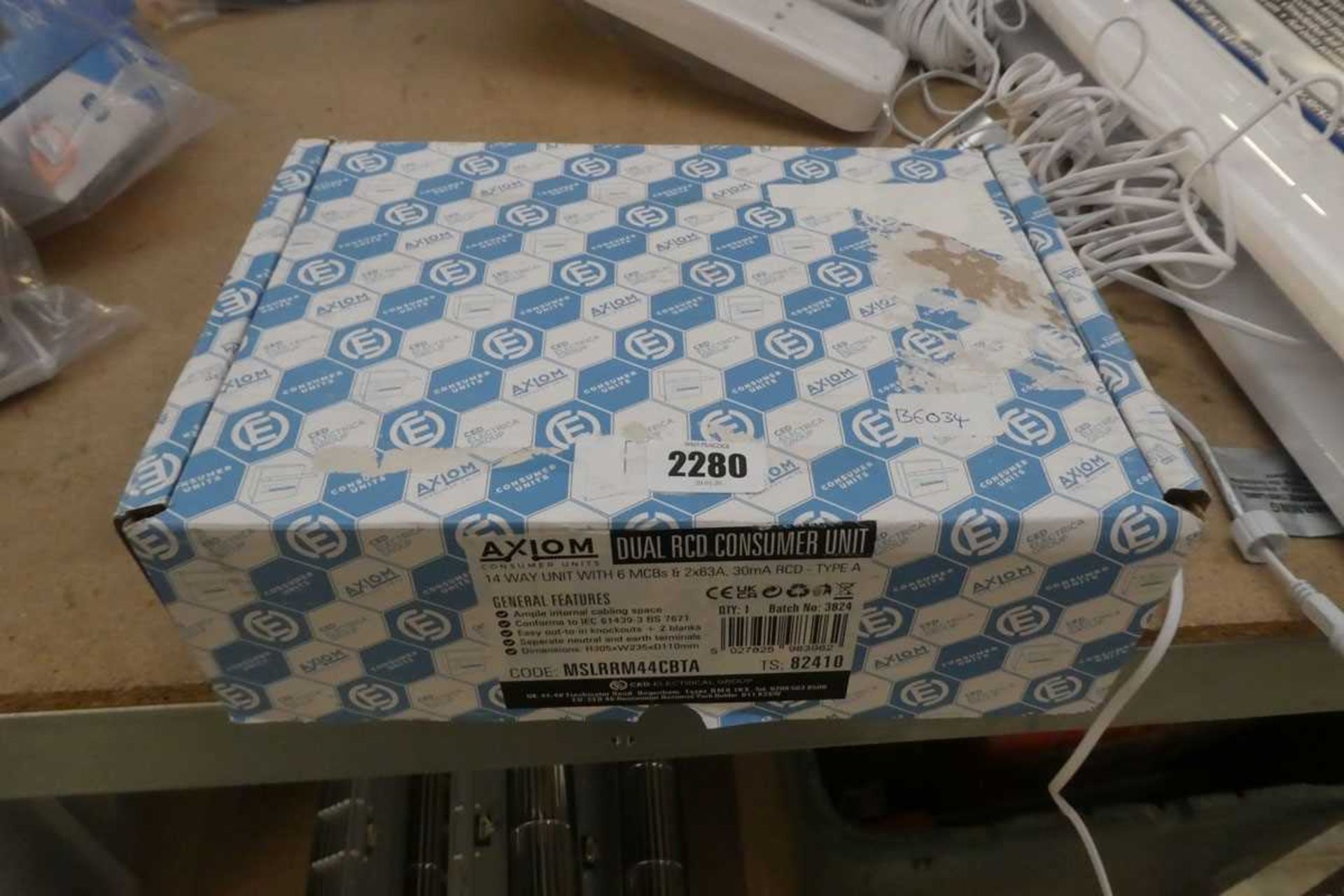 Axiom 14 way dual RCD consumer unit