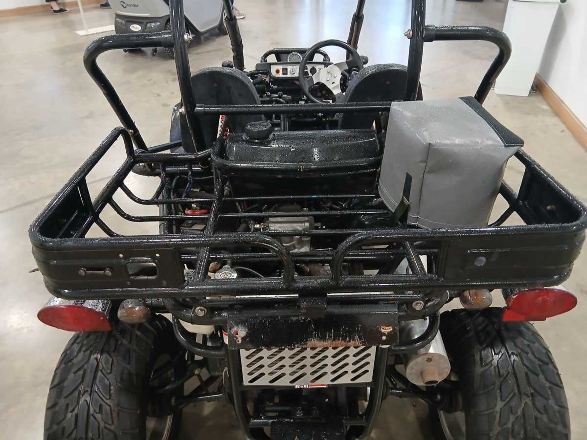 2-seater off-road buggy with low / high drive & reverse, speed 42MPH ...