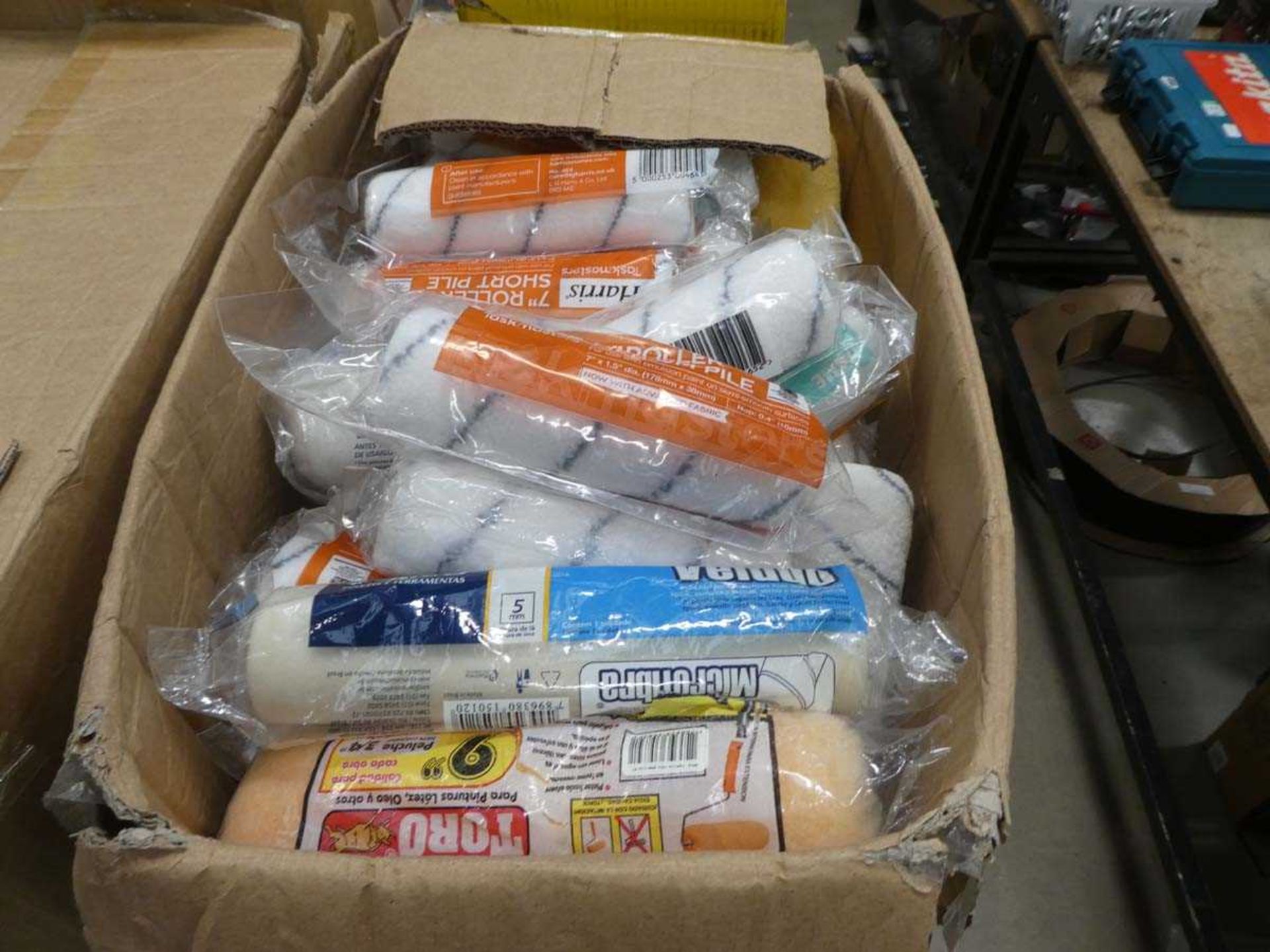 +VAT 3 boxes containing paint rollers