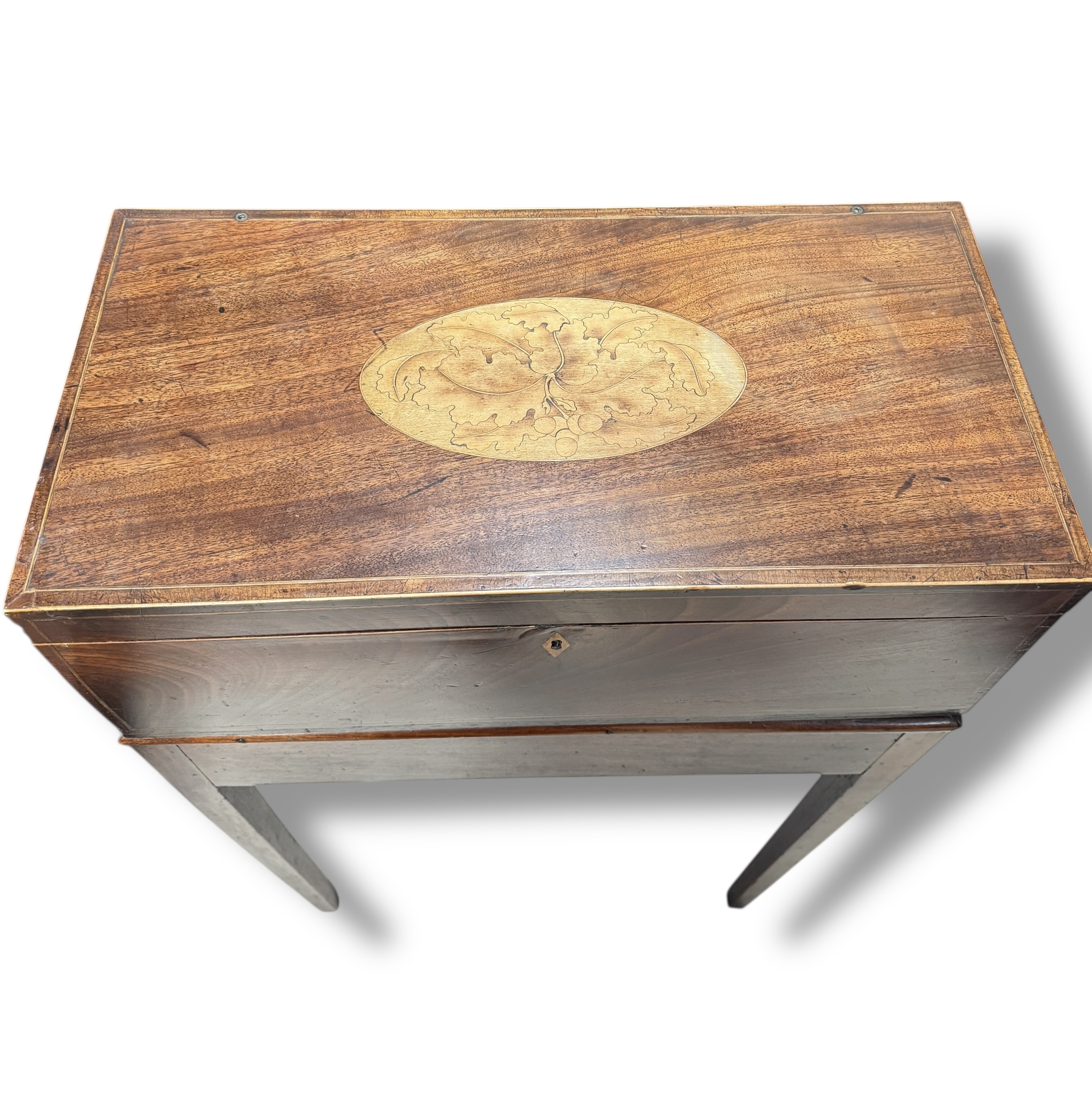 A 19TH CENTURY MAHOGANY WRITING SLOPE ON STAND 90cm x 51cm x 25cm