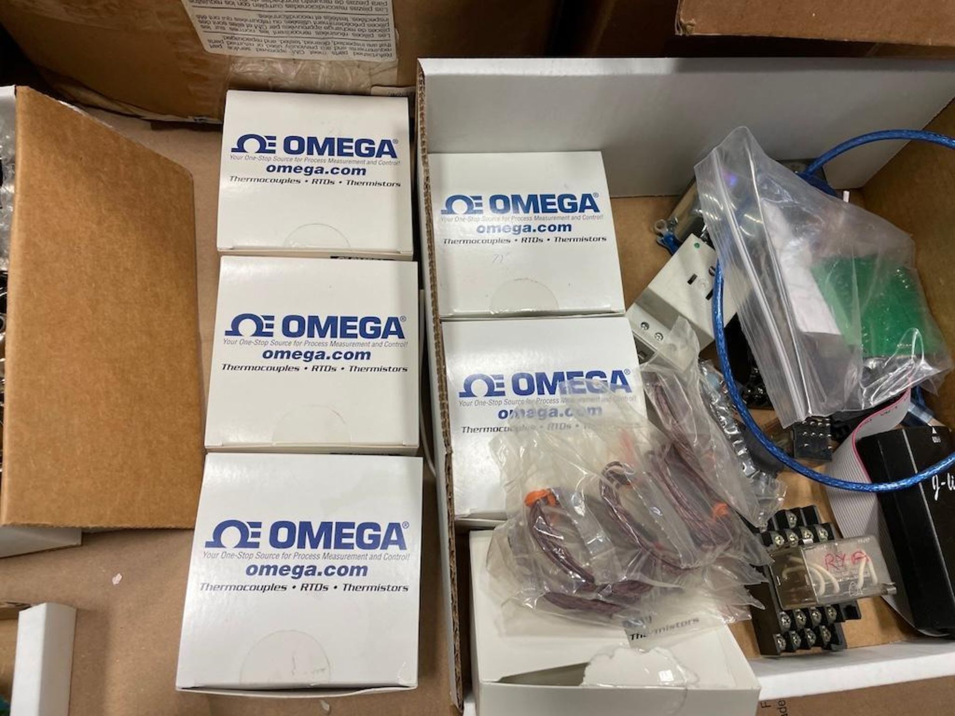 LOT: ASSORTED ELECTRONICS, (6) BOXES OMEGA THERMOCOUPLES, CONNECTORS ...