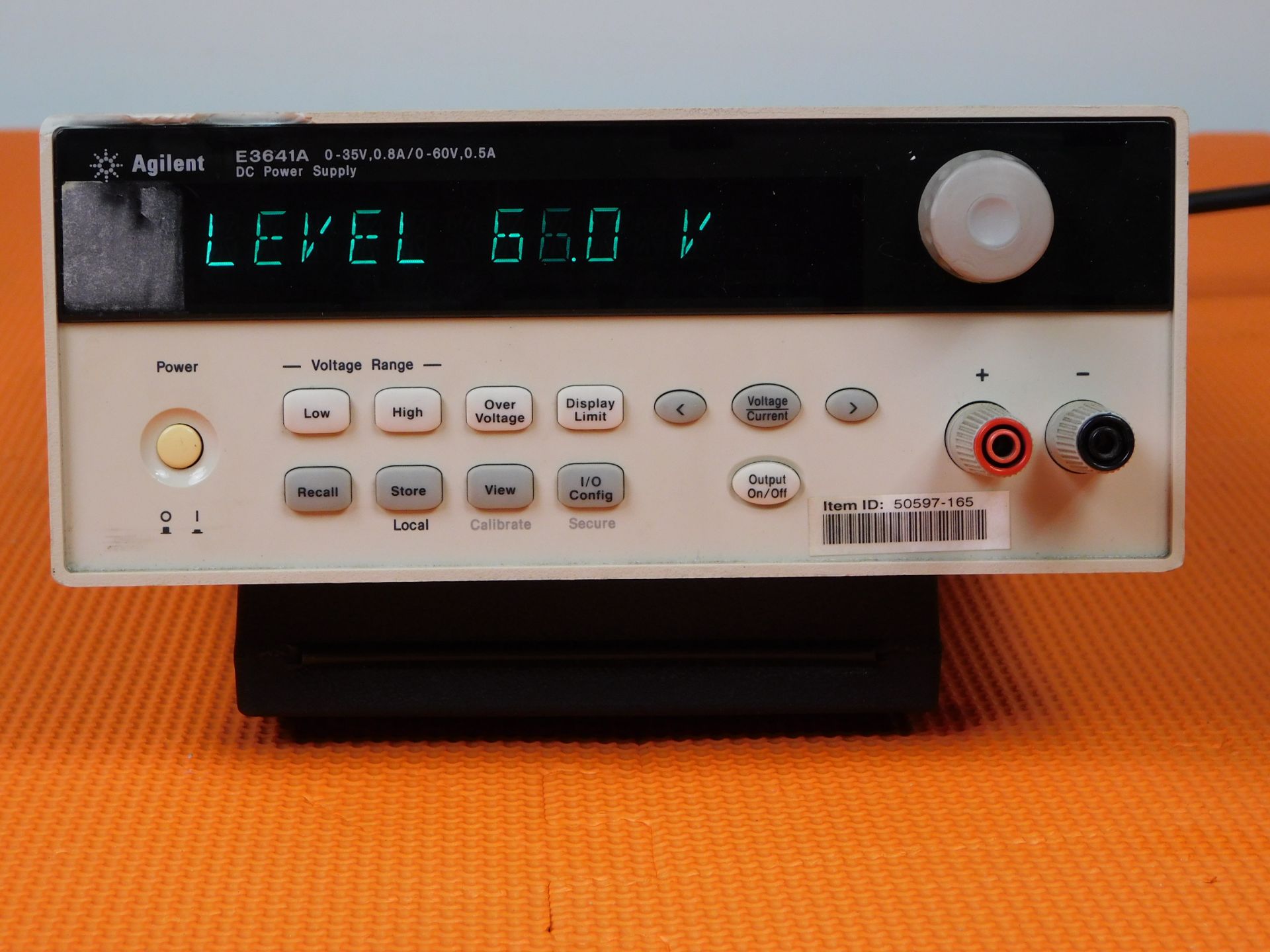 Keysight E3641A 35~60V/.8~.5A/30W PGMBL Power Supply This lot includes ...