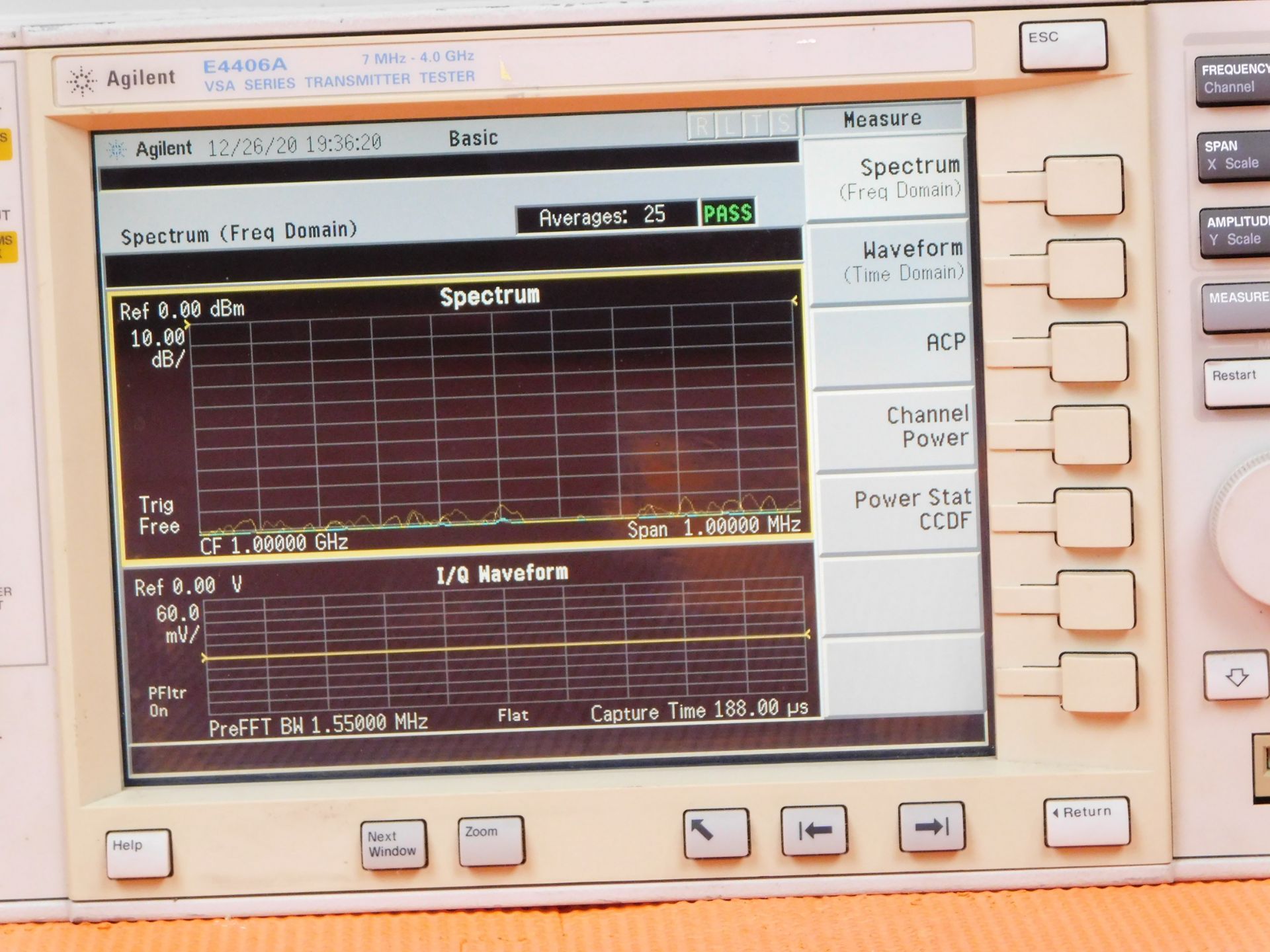 Keysight E4406A VSA Series Transmitter Tester, 7 MHz - 4 GHz This lot ...