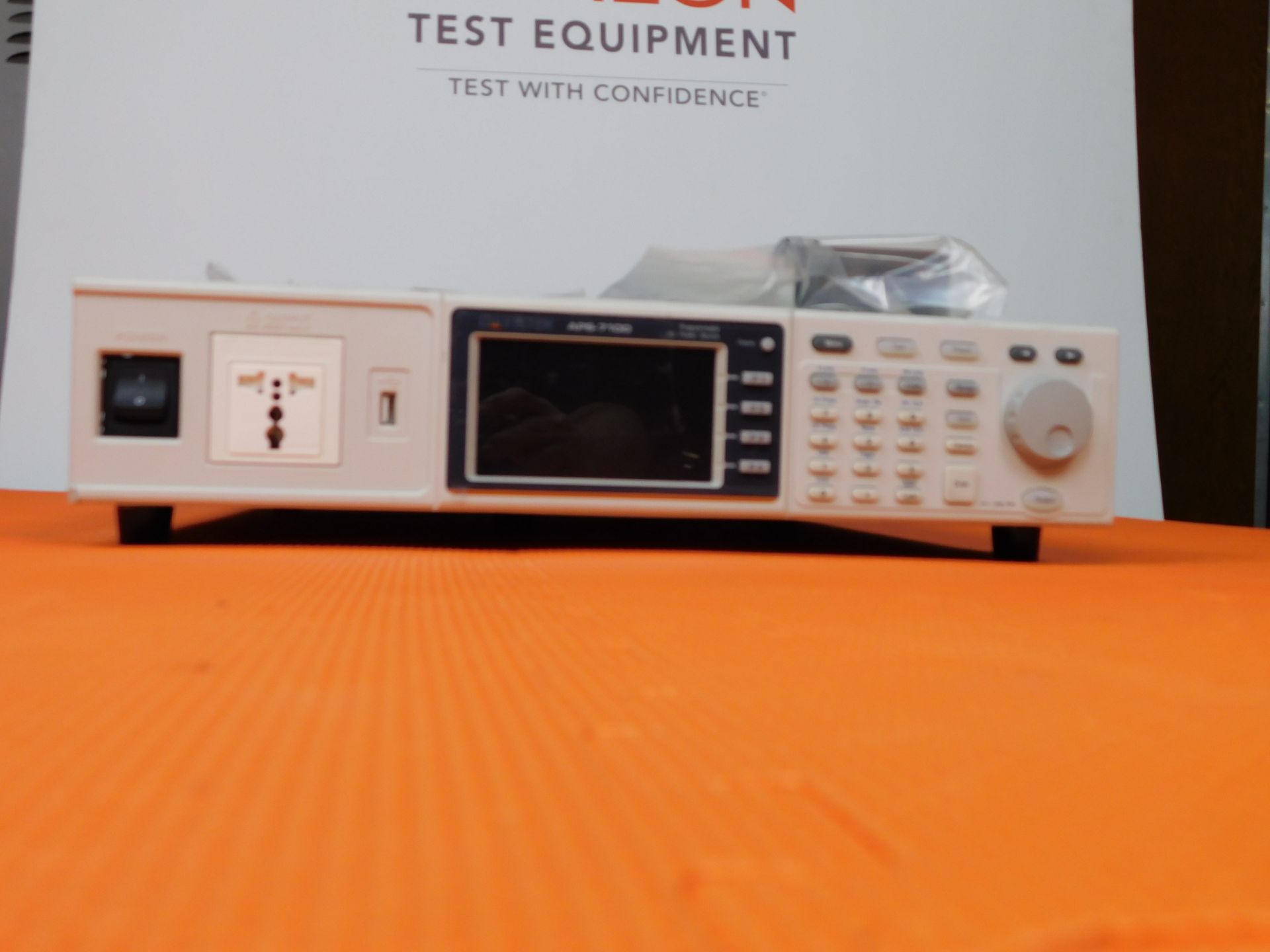 GW INSTEK APS-7100 Programmable AC Power Supply; 1000VA This lot ...