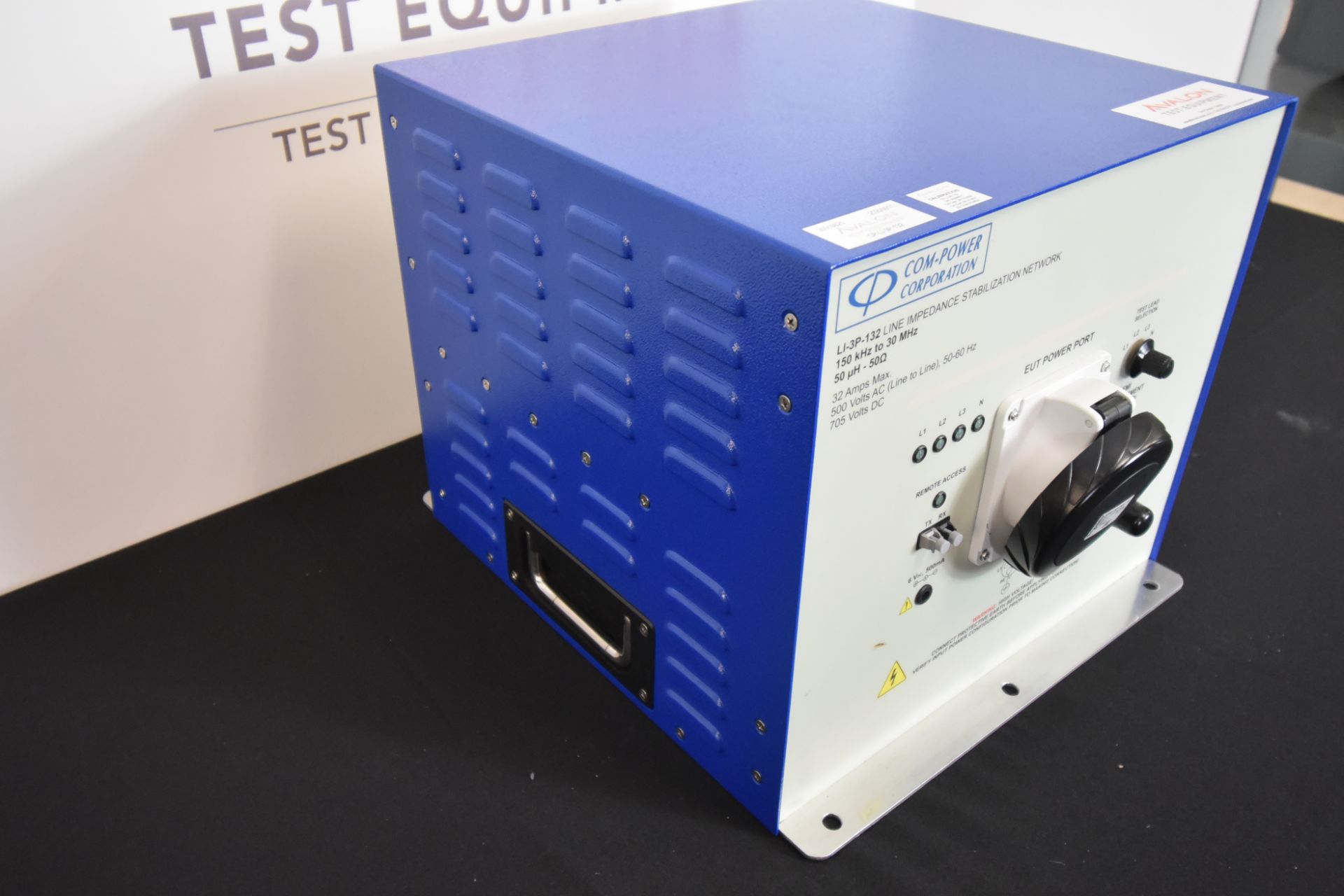 Com Power LI-3P-132, Three Phase LISN, 150 kHz - 30 MHz, 32 Amps This ...